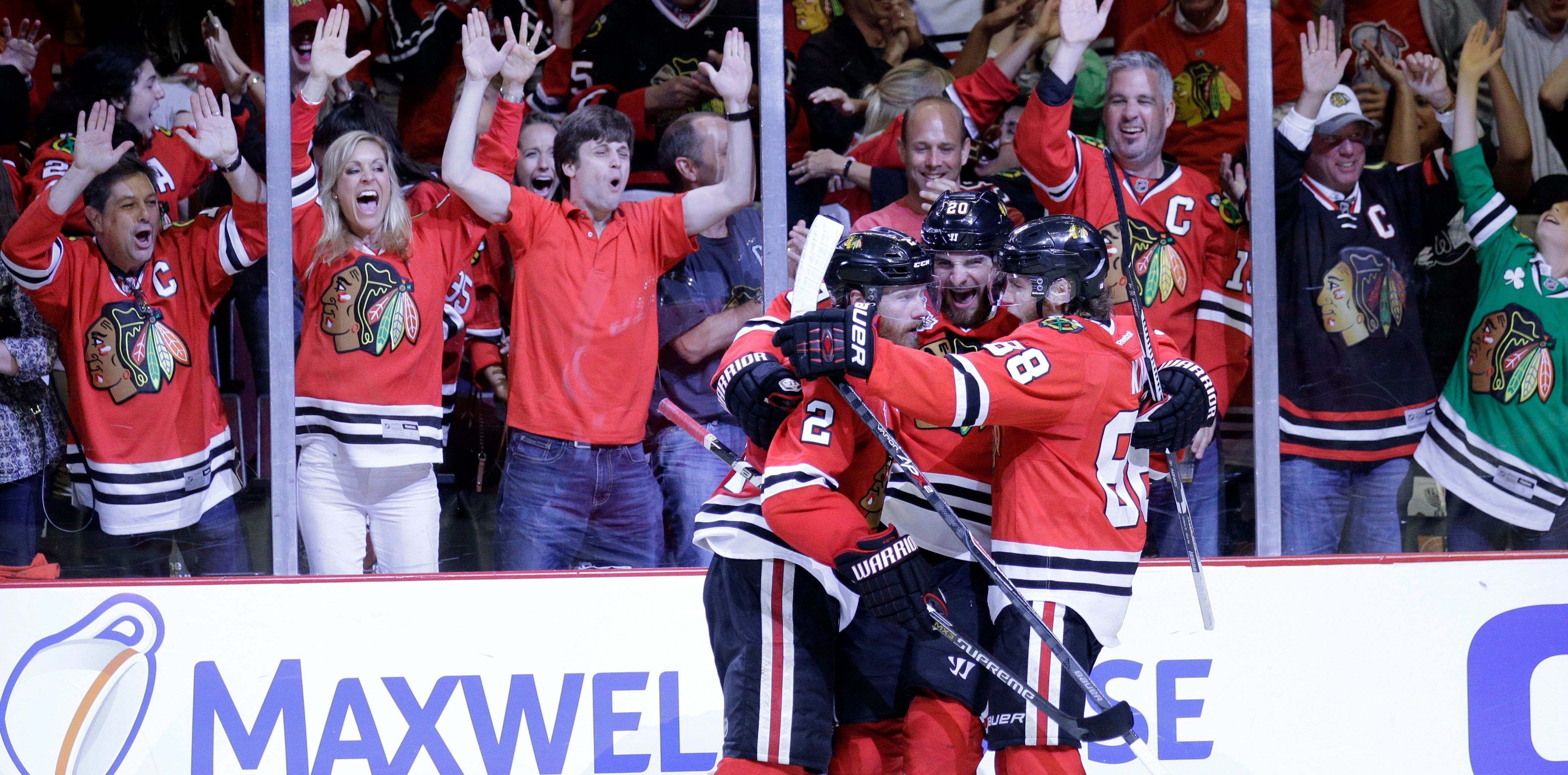 Deadspin | Chicago Blackhawks Win The Stanley Cup