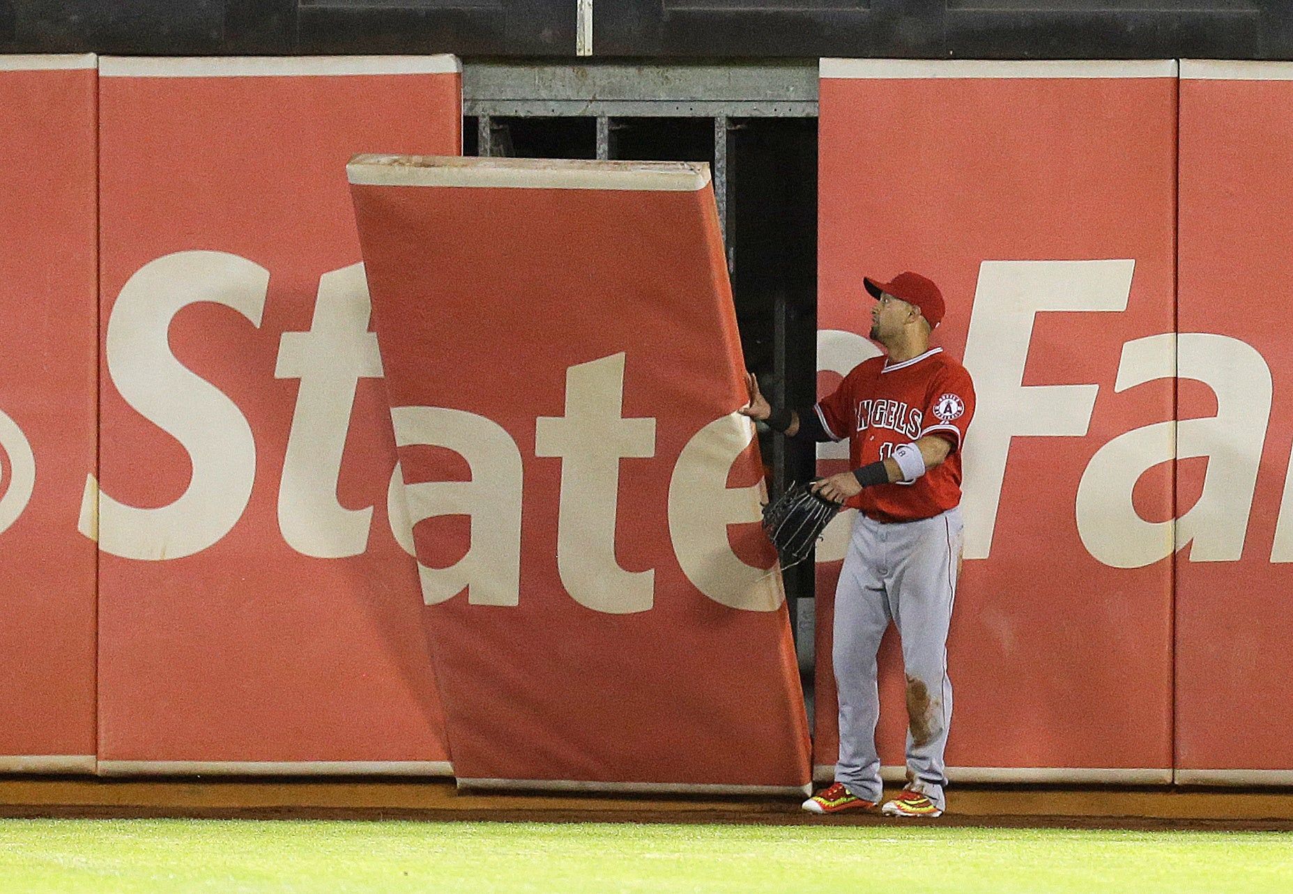 Deadspin | Nice Going, Shane. Look What You Did. Do You Have Any Idea ...