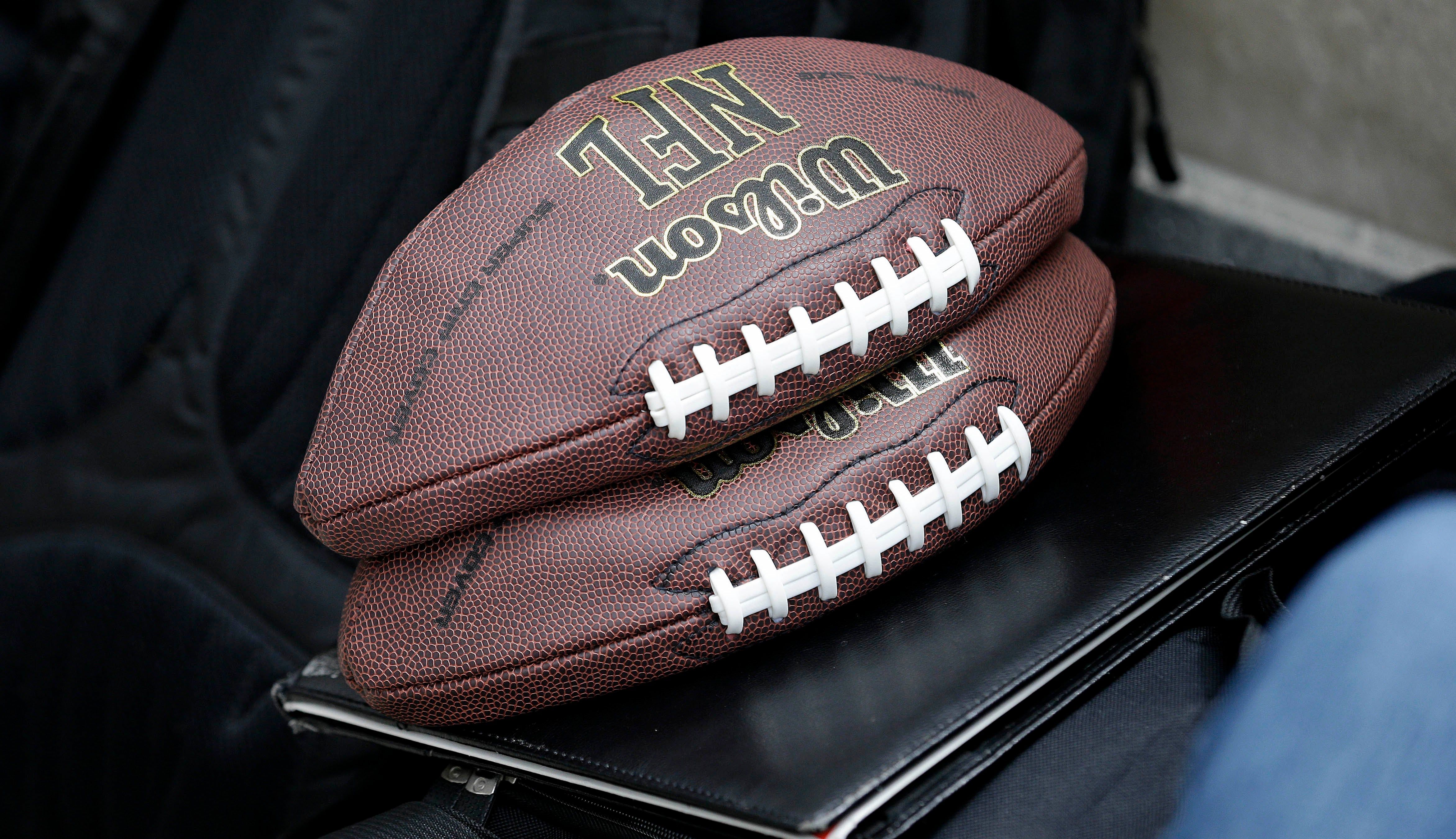 Deadspin | Patriots Request Reinstatement Of Accused Ball-Deflating ...