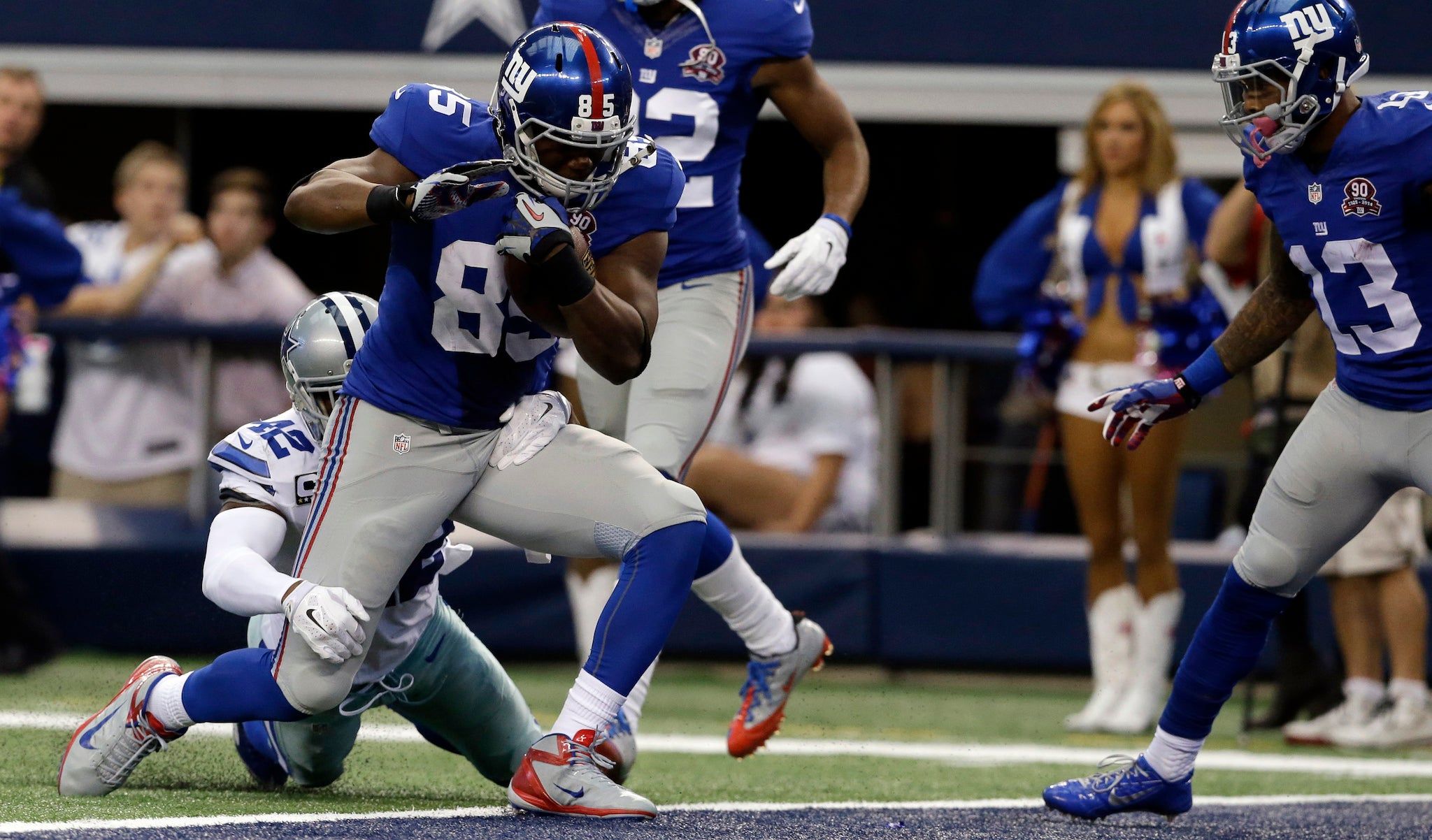 Deadspin | Report: Giants Tight End Daniel Fells Could Lose Foot To ...