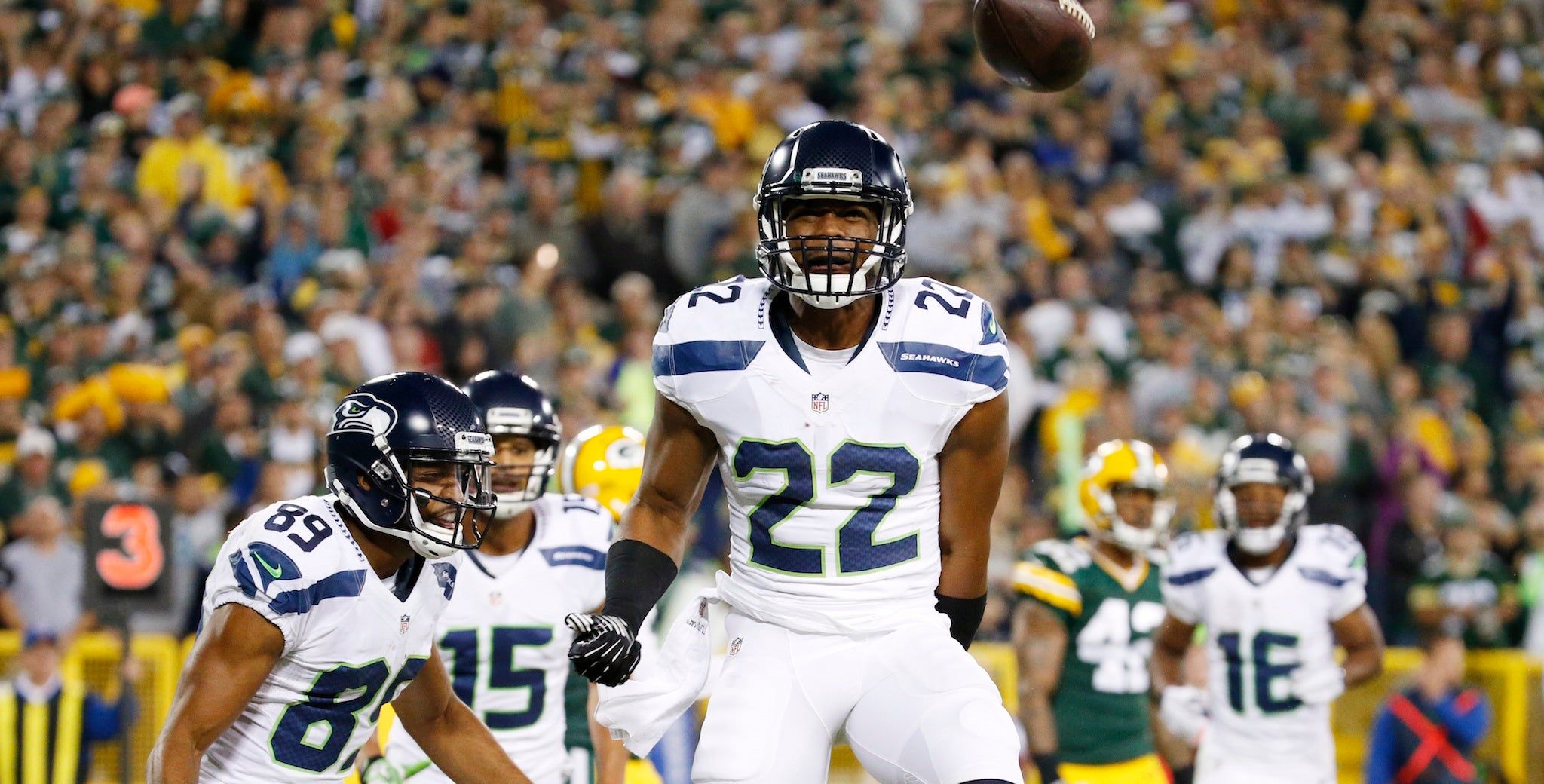 Deadspin | TMZ: Fred Jackson Revved Engine At Another Car, Raced Down ...