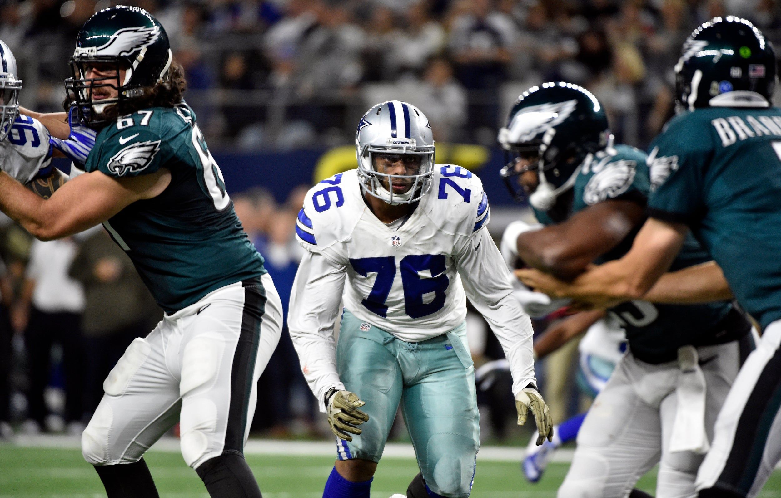 Deadspin | Two Eagles Made A Point Of Going After Greg Hardy