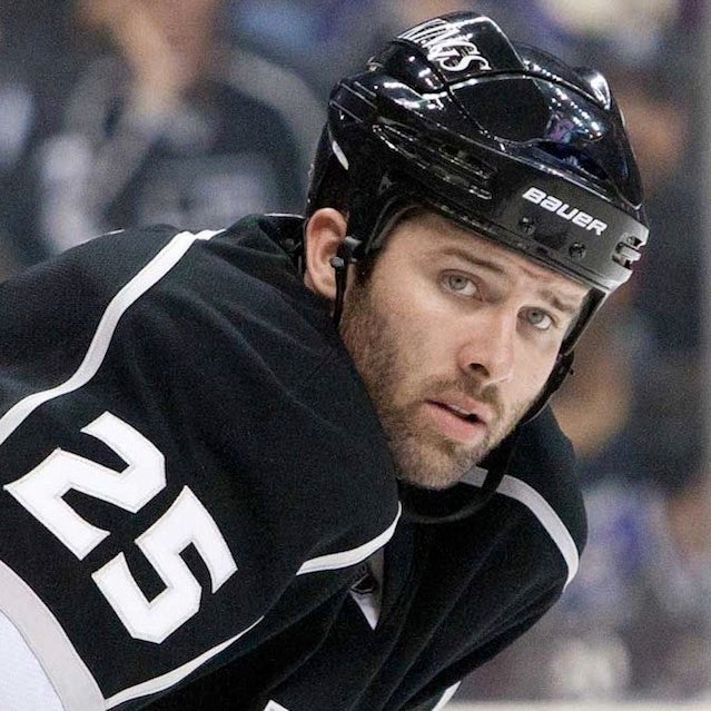 Deadspin | Dustin Penner Is Out With Pancake-Related Back Spasms