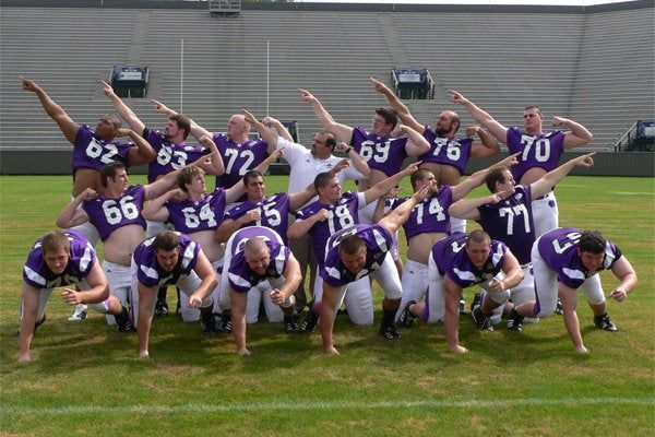 Deadspin | Awful Team Photos — The Definitive Collection