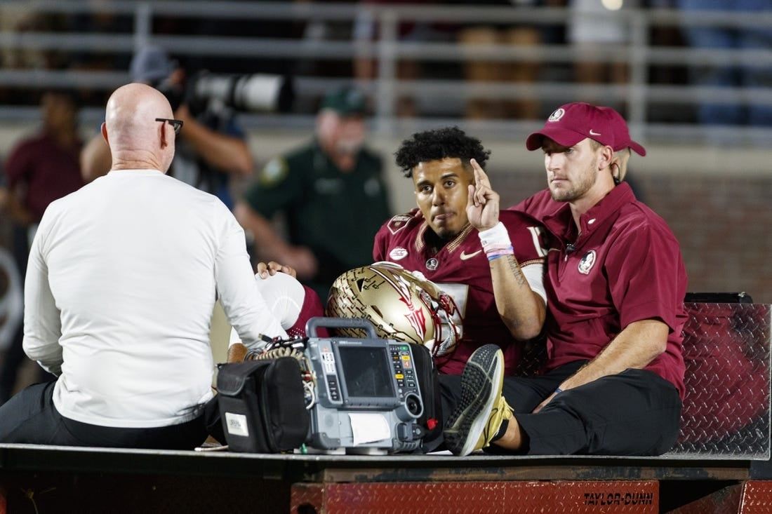 Deadspin | FSU QB Jordan Travis (leg) confirms season over
