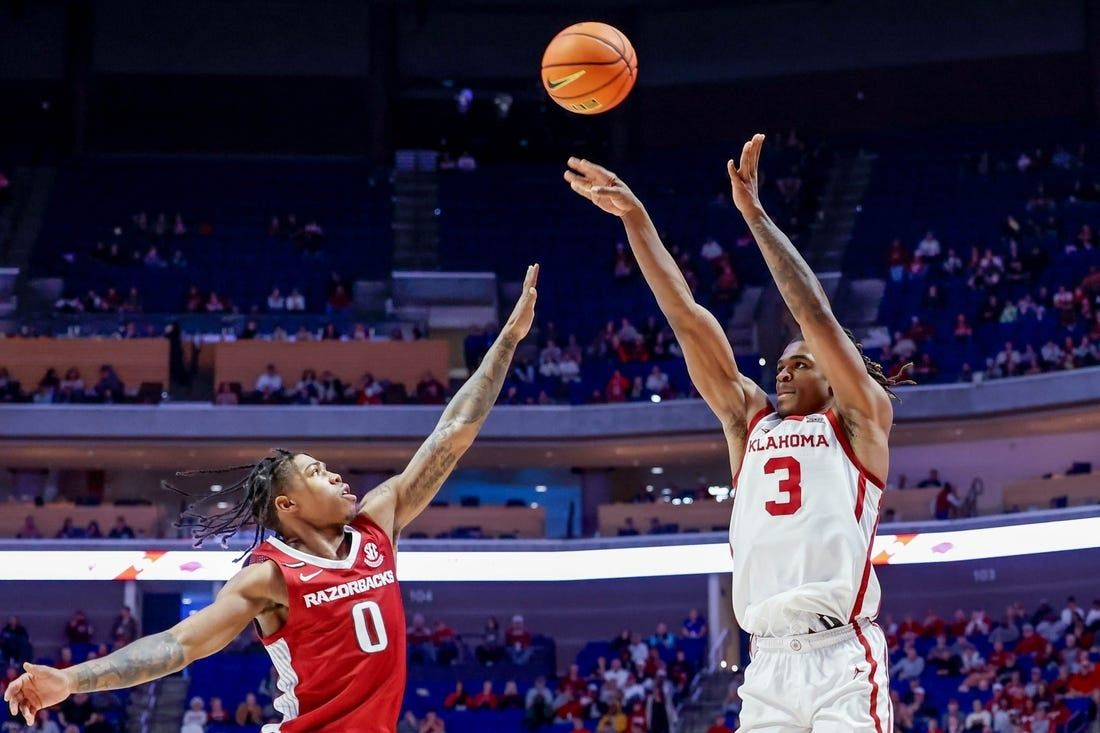 Deadspin | No. 12 Oklahoma tries to learn from first loss, faces C ...