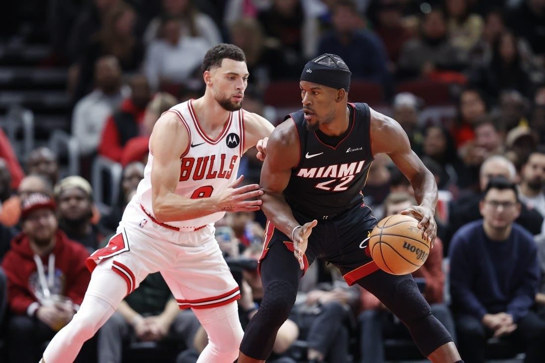 Deadspin | Heat continue winning ways with defeat of Bulls