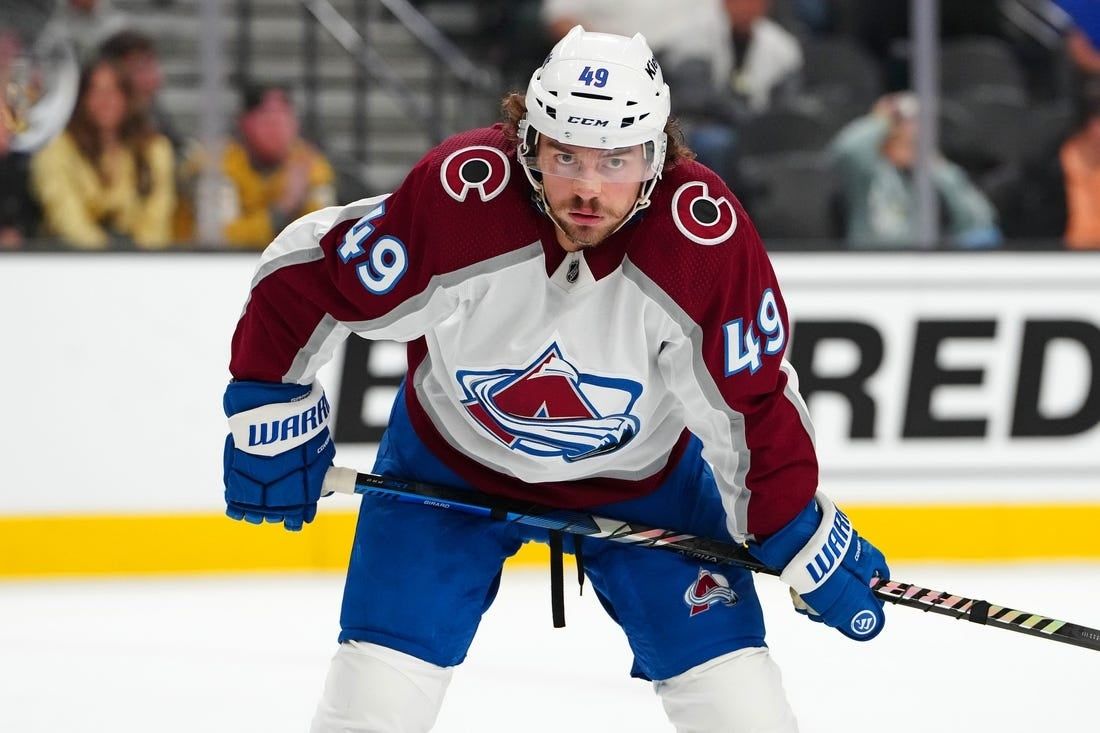 Deadspin | Avs D Samuel Girard (personal) returns to practice