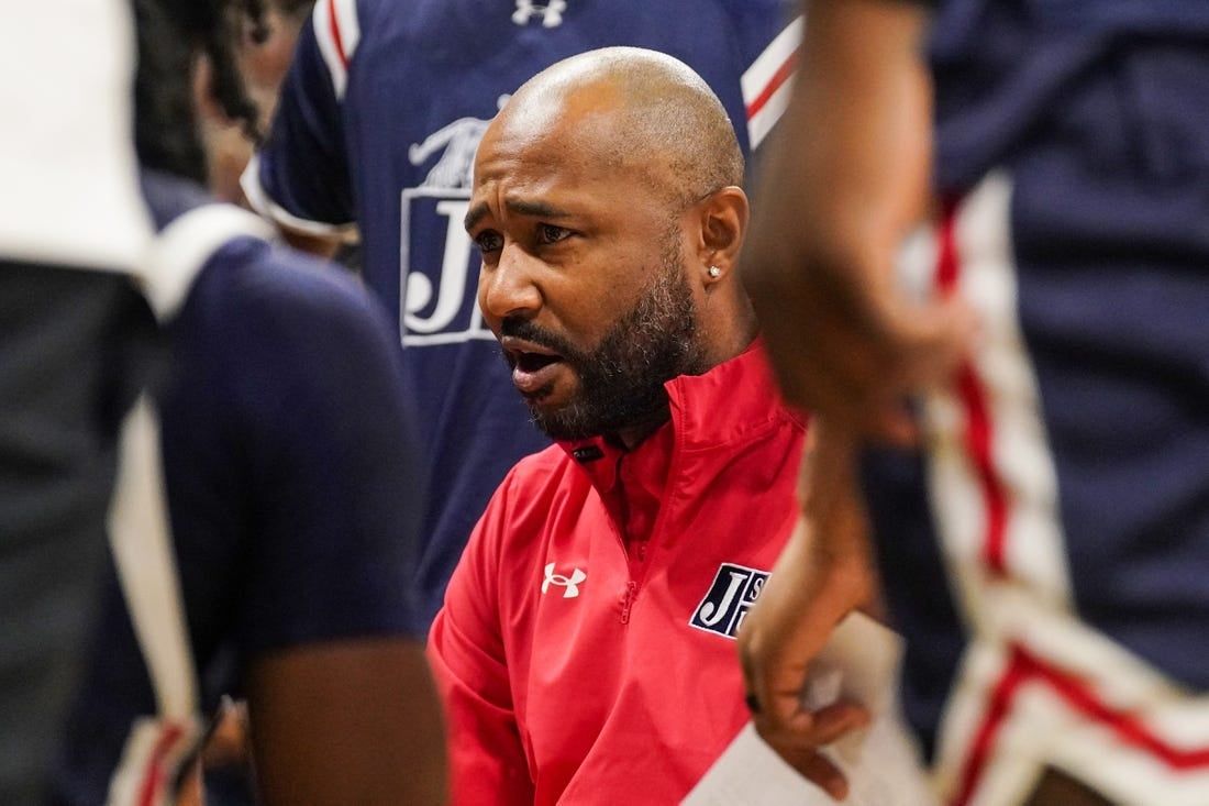 Deadspin | Georgetown gaining confidence but wary of Jackson State