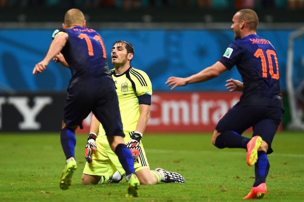 Deadspin | Can Spain Redeem Themselves After The Netherlands Thrashing?