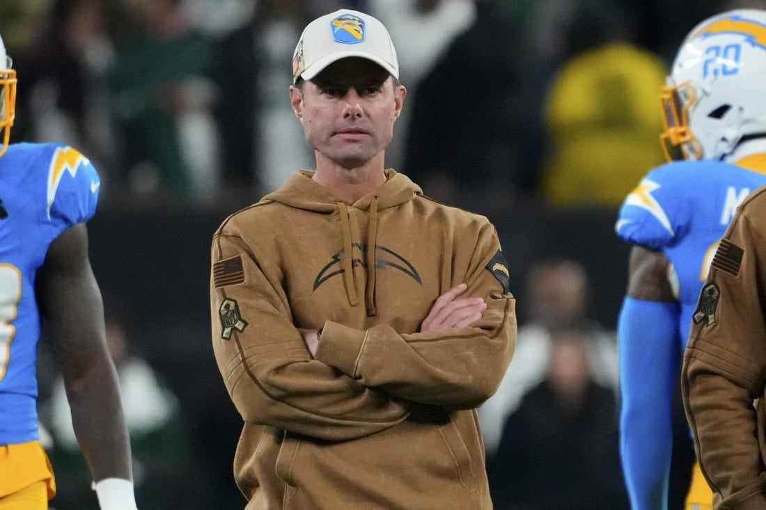 Deadspin | Chargers fire coach Brandon Staley, GM Tom Telesco