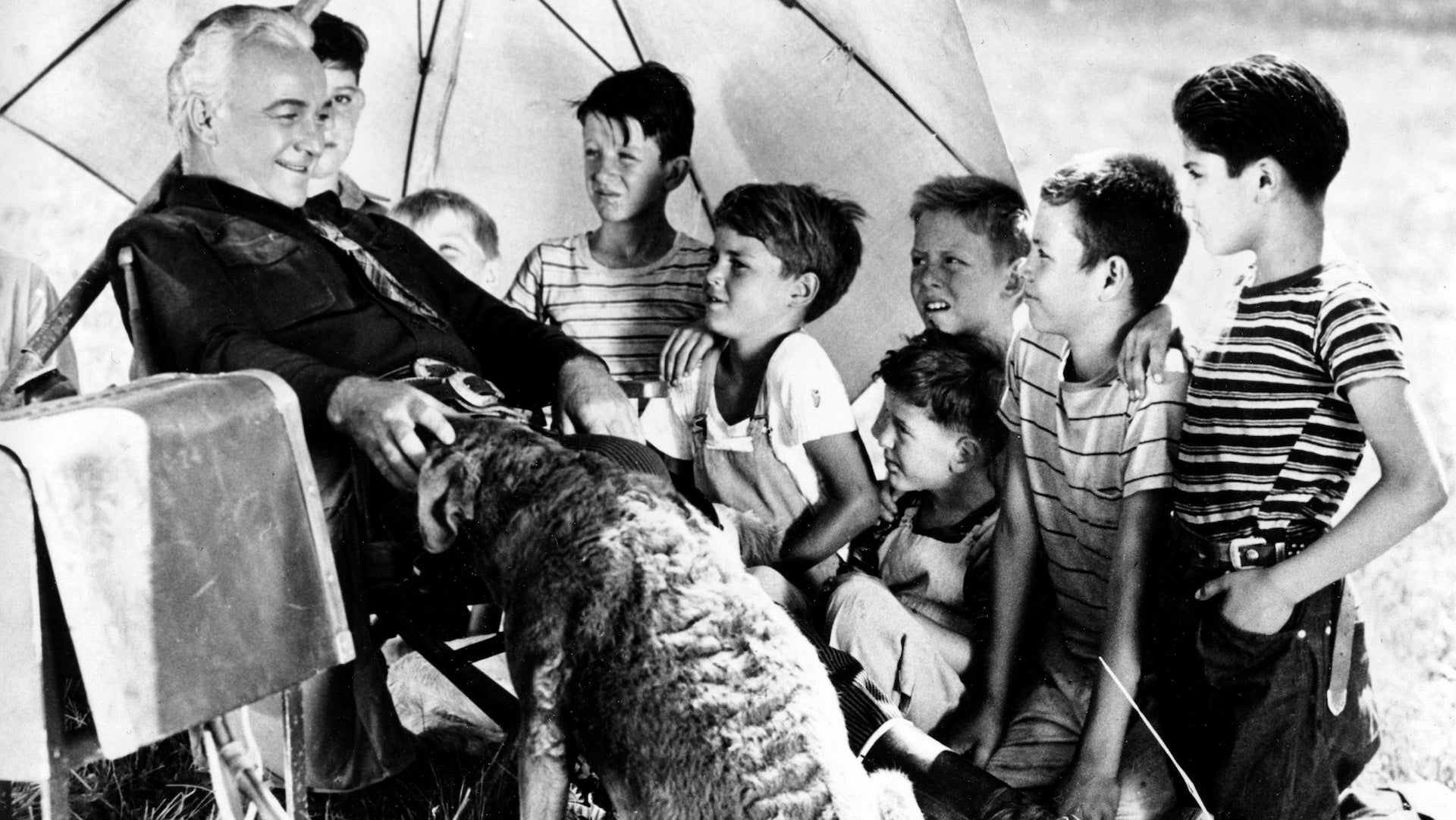 Deadspin | We're The Staff Of Deadspin, Let's Yak