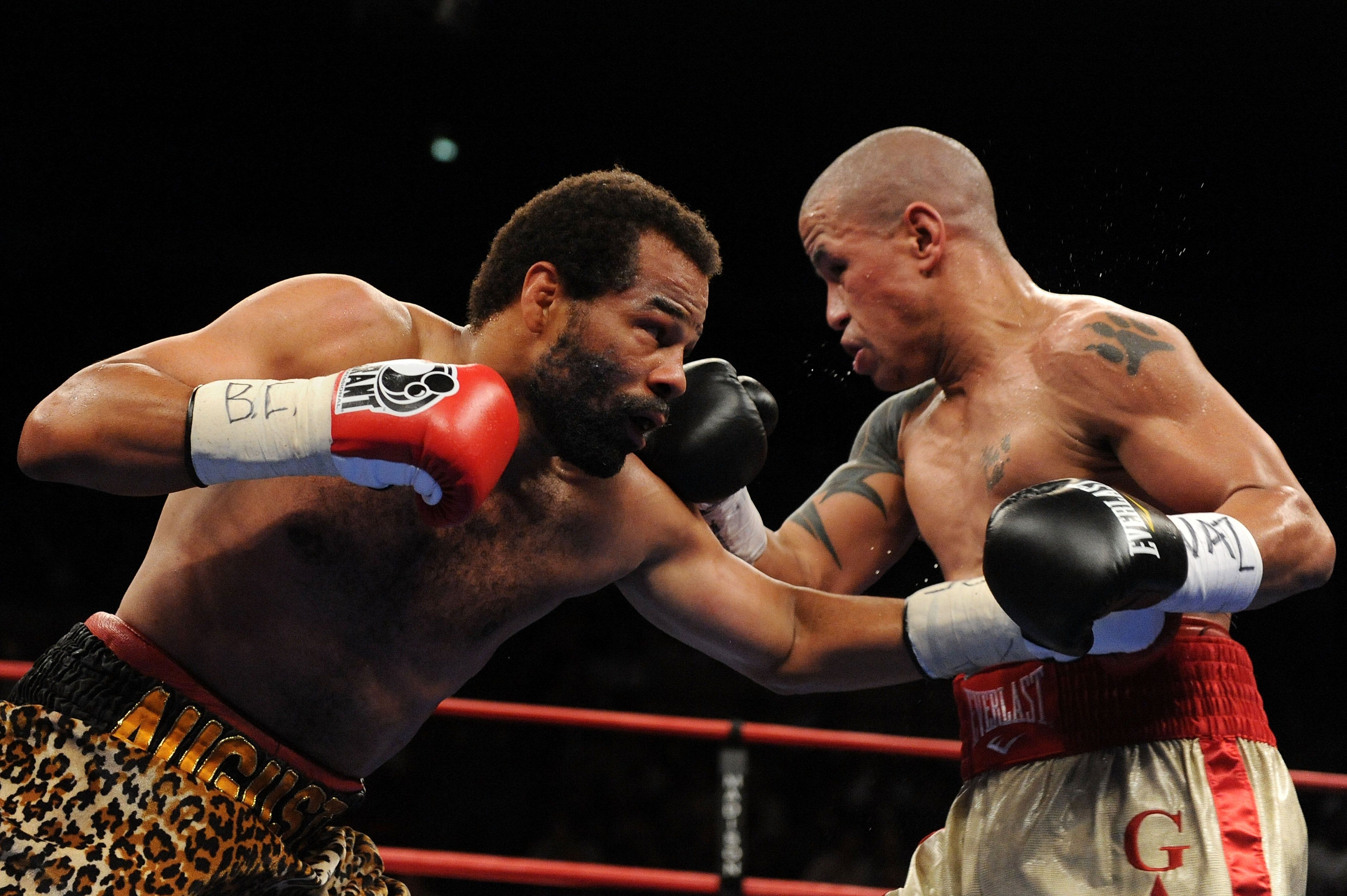 Deadspin | Boxer Emanuel Augustus On Life Support After Being Shot