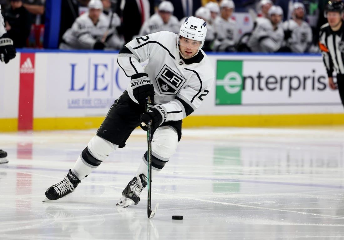 Deadspin | Kings face Ducks, attempt to pad wild-card lead
