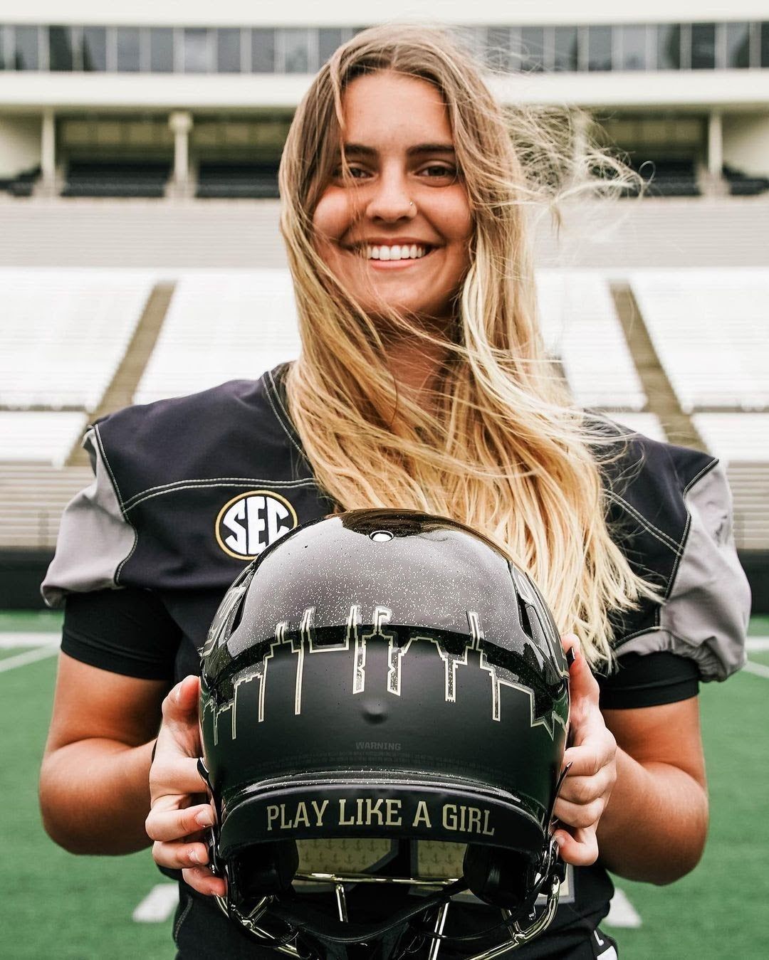 Deadspin | Sarah Fuller played her last football game for Vanderbilt ...