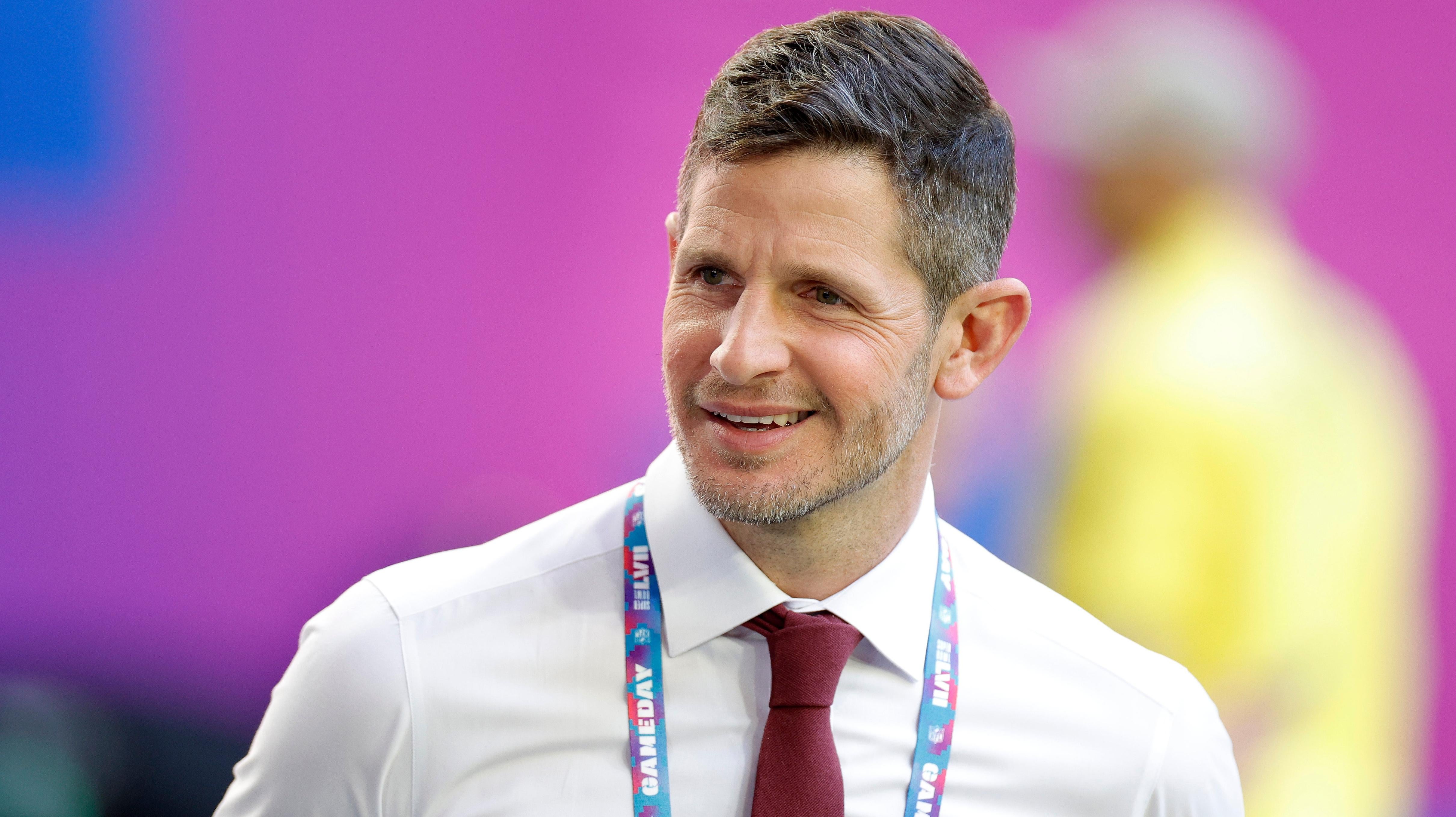 Deadspin | Dan Orlovsky is about to be the new Jeff Saturday