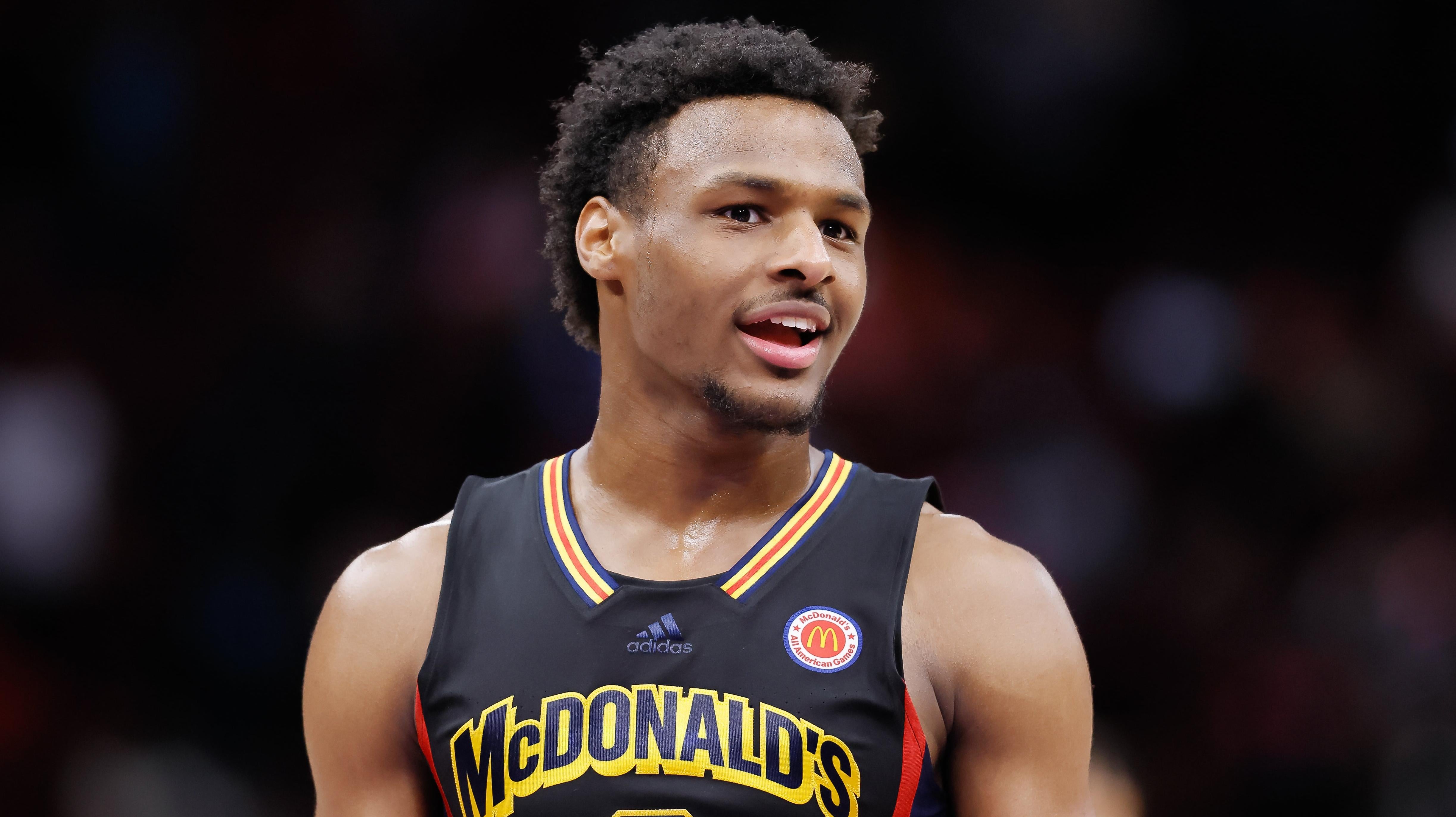 Deadspin | Bronny James got a Hollywood NIL deal