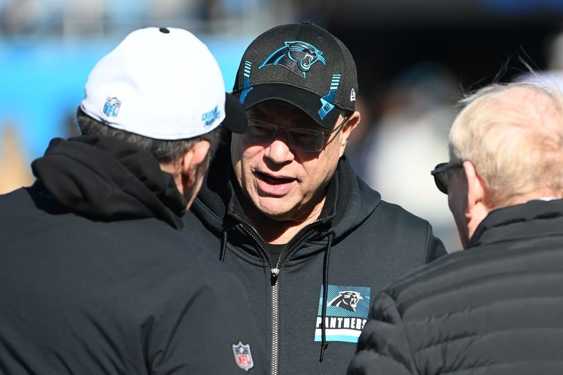 Deadspin | Panthers promote Dan Morgan to general manager