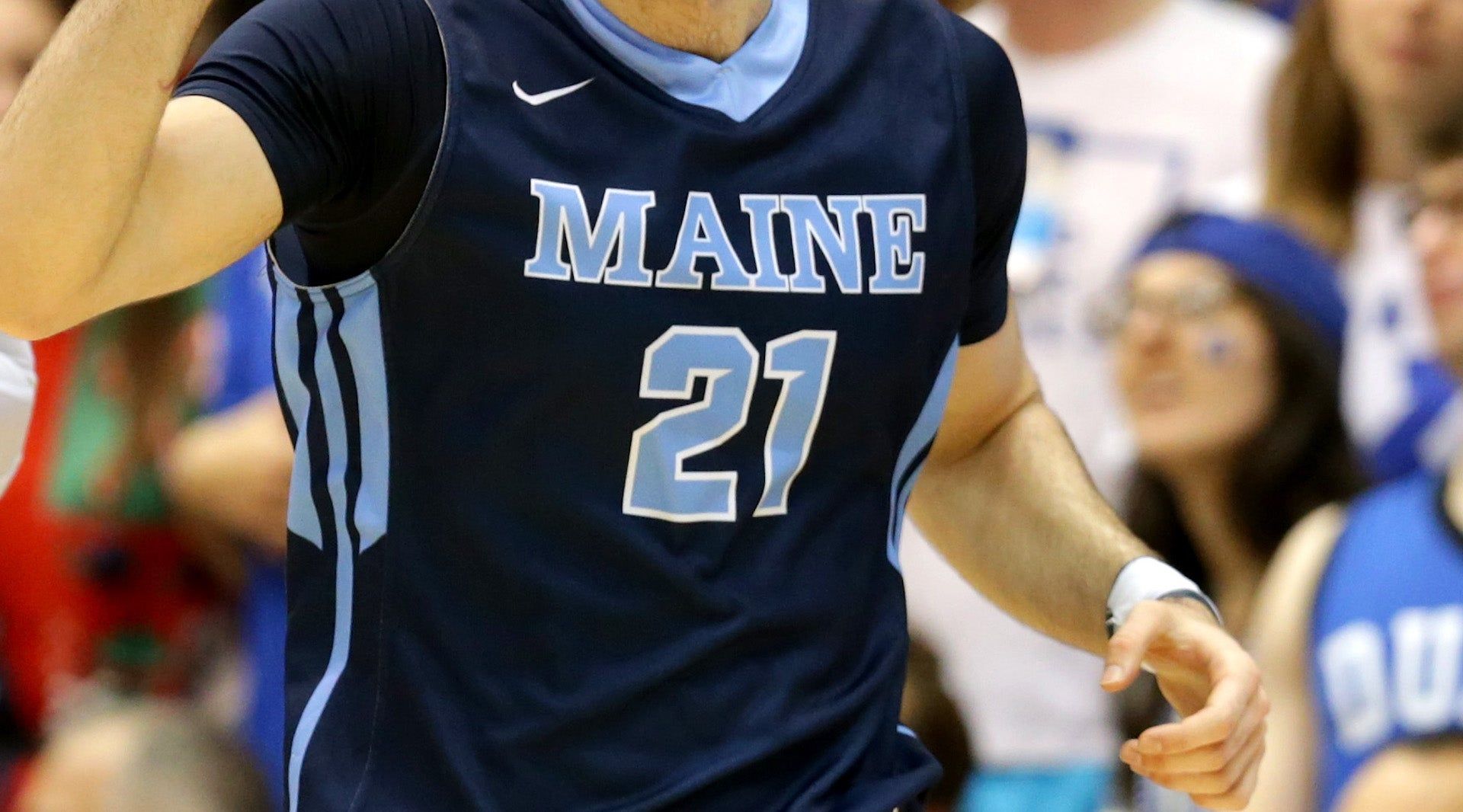 Deadspin | Maine Basketball Player Breaks Teammate's Jaw After Fight ...