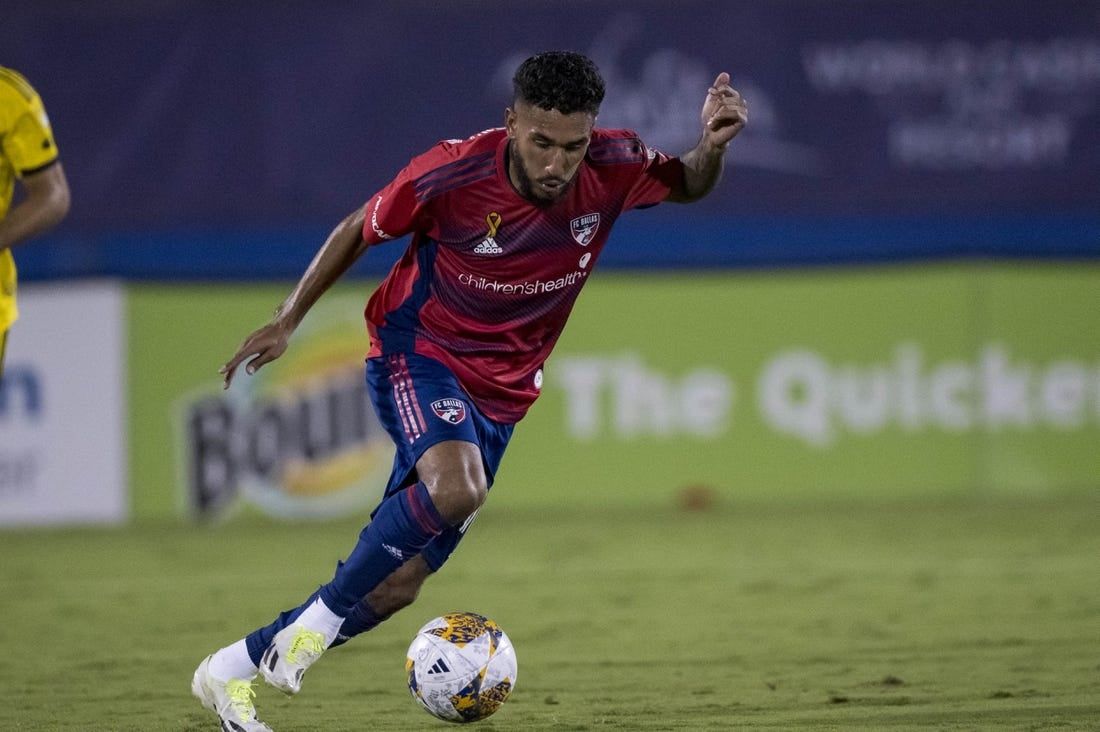 Deadspin | Earthquakes, FC Dallas battle over final two Western playoff ...