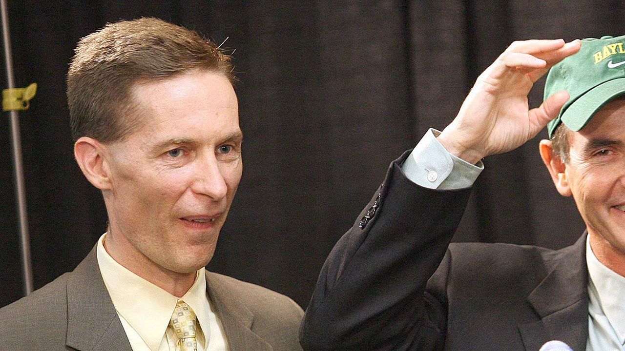 Deadspin | Baylor Athletic Director Ian McCaw Has Resigned [UPDATE]