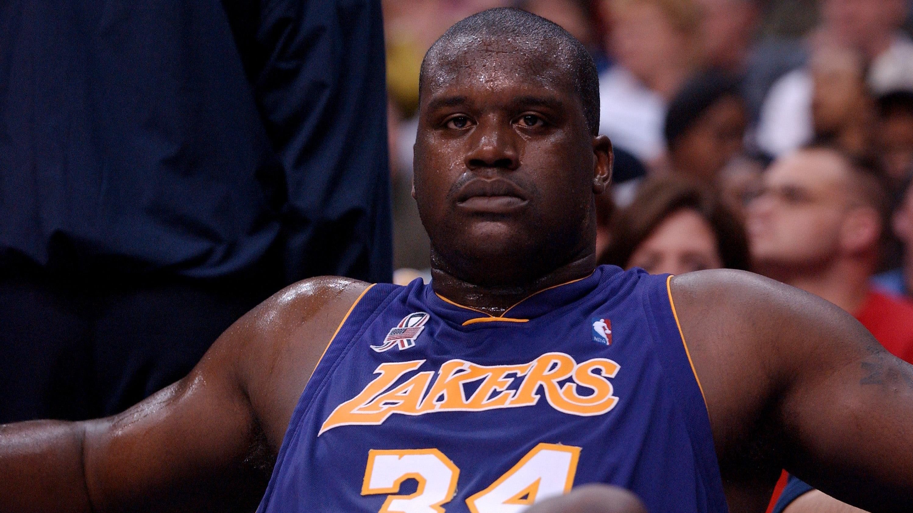 Deadspin | Lakers fans might be upset that Shaq didn’t make ESPN’s 75th ...
