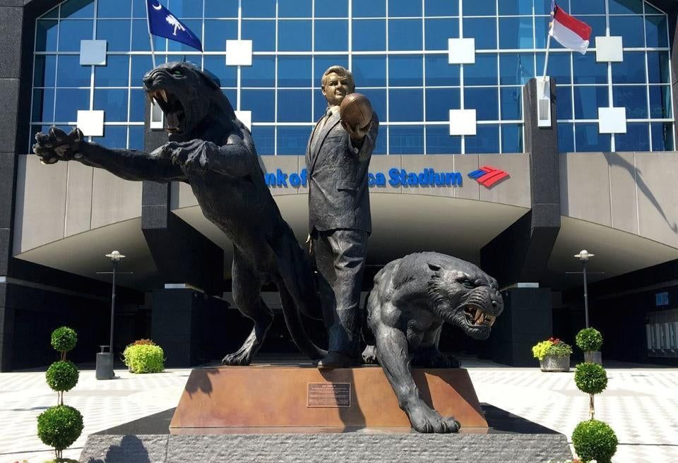 Deadspin | Jerry Richardson Received A Statue Of Himself With Two ...