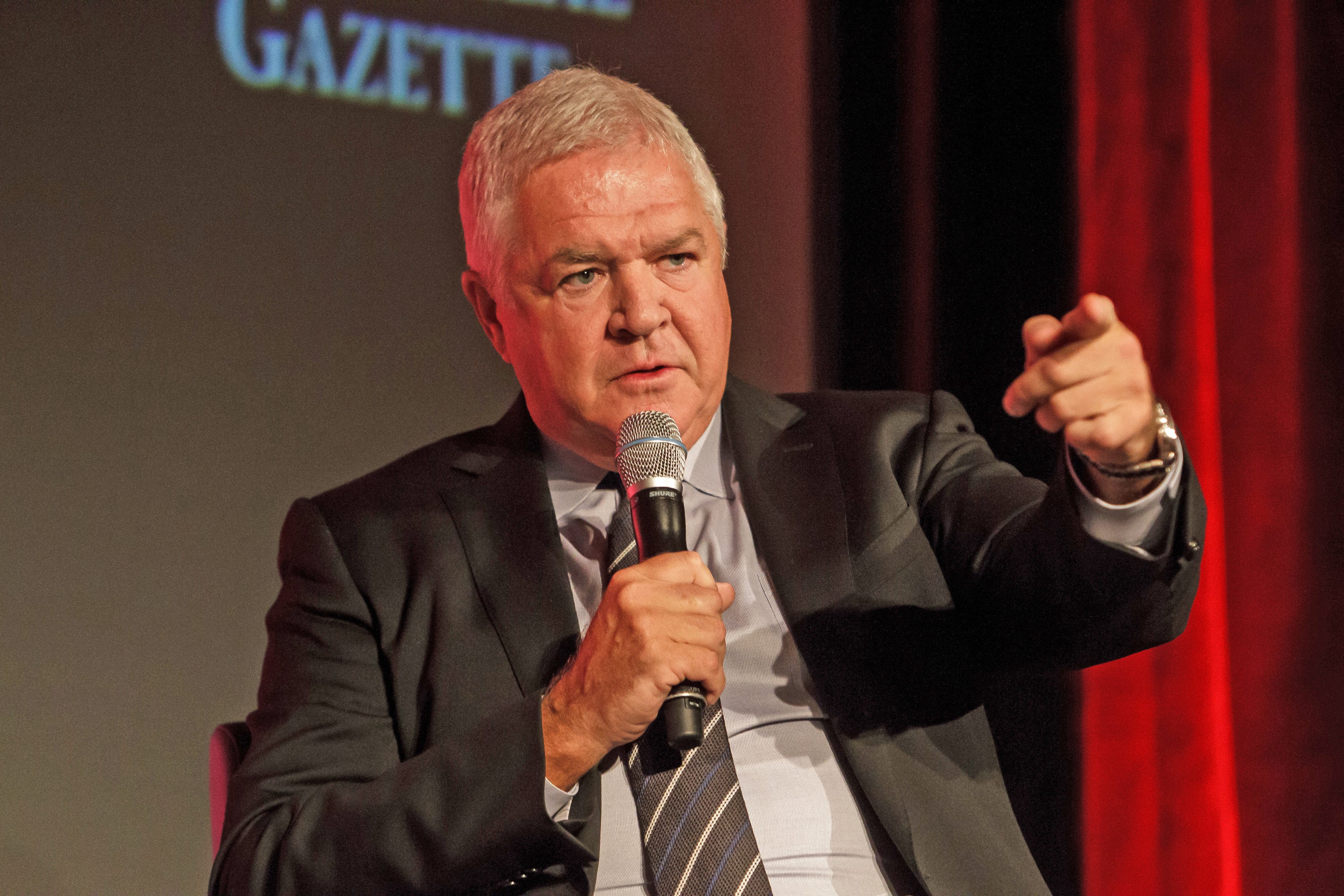Deadspin | The NHL clears Dale Tallon because it's the NHL
