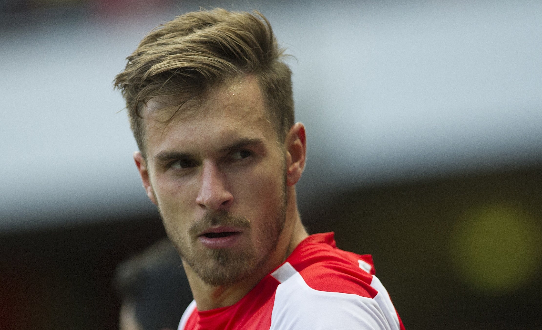 Deadspin | Aaron Ramsey Can't Stop Killing Famous People