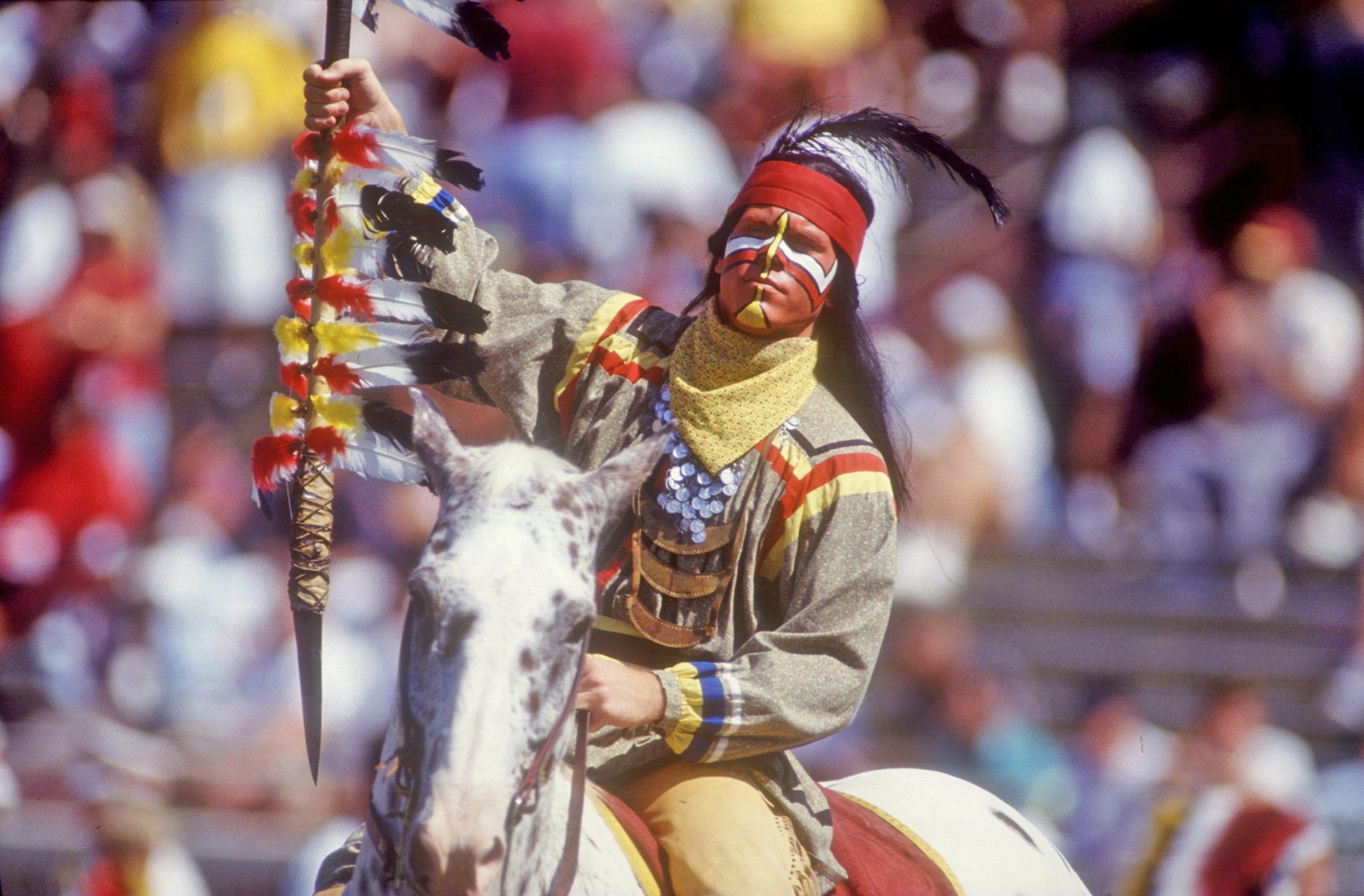 Deadspin | Where Teams, Schools Stand On Issue of Native Mascots