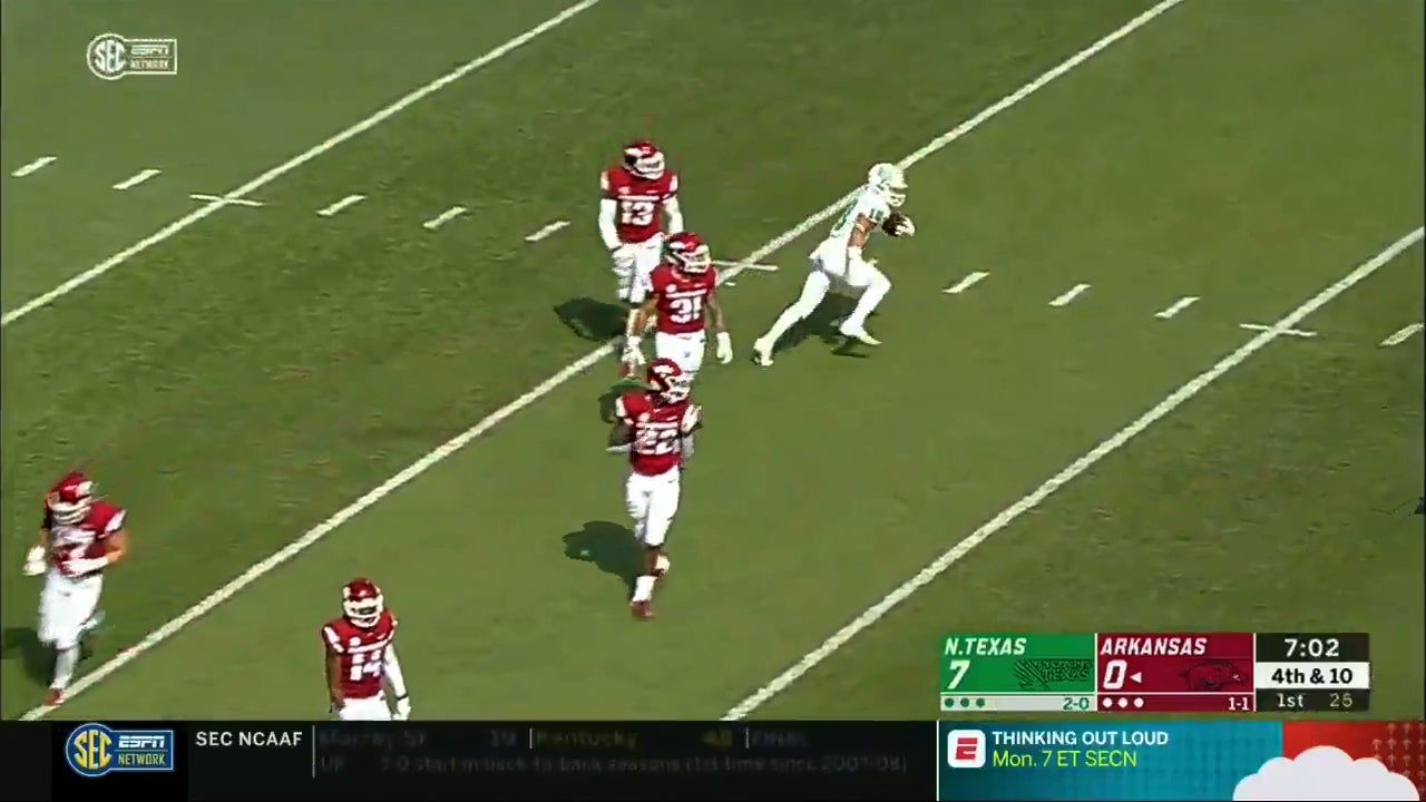 Deadspin | North Texas Genius Dupes Arkansas With Perfect Fake-Fair ...