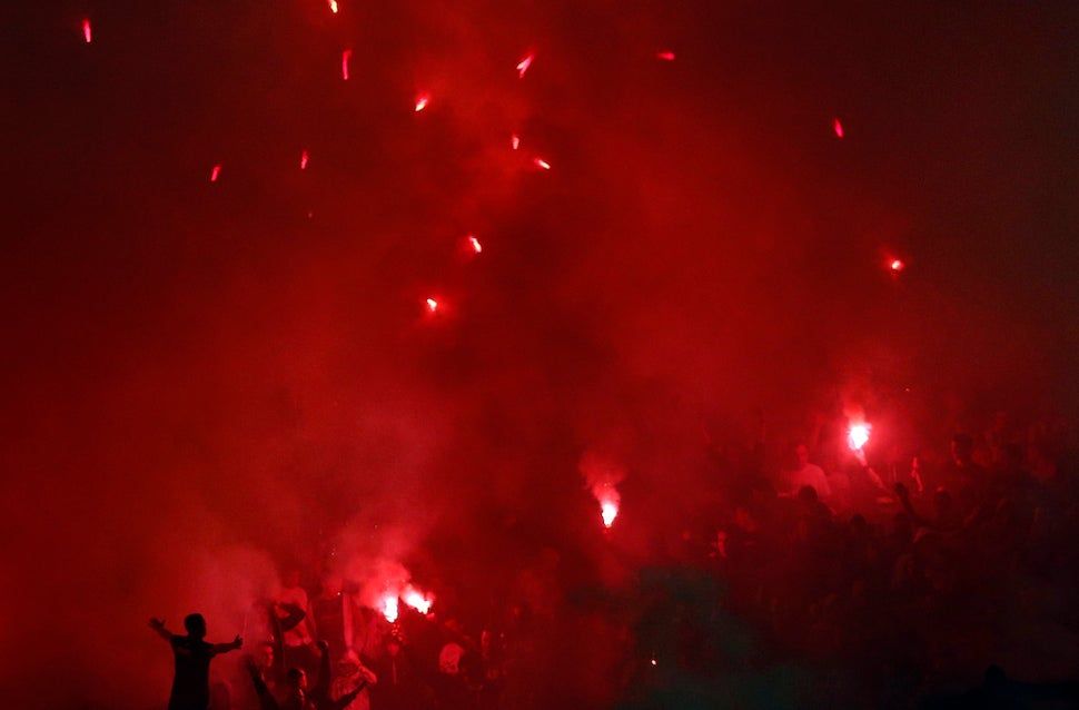 Deadspin | Smoke, Flares, Riot Police In Belgrade Derby Make For ...