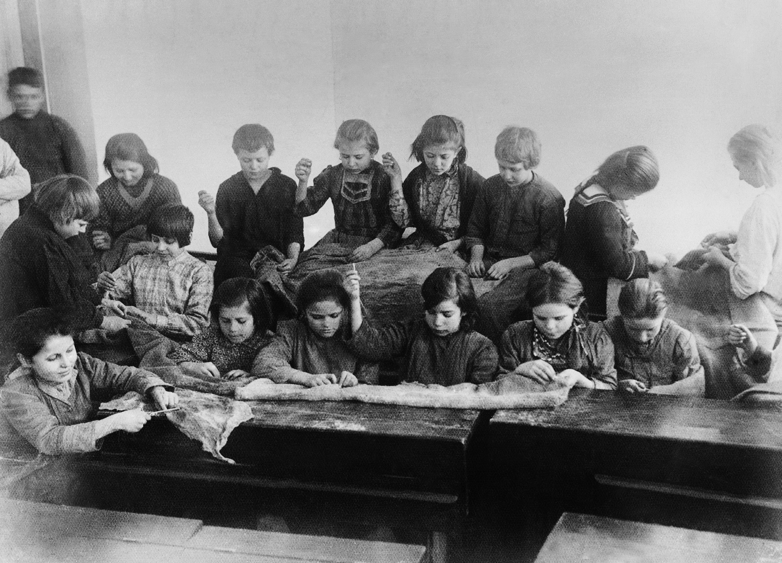 Deadspin | We're The Deadspin Staff. Let's Chat.