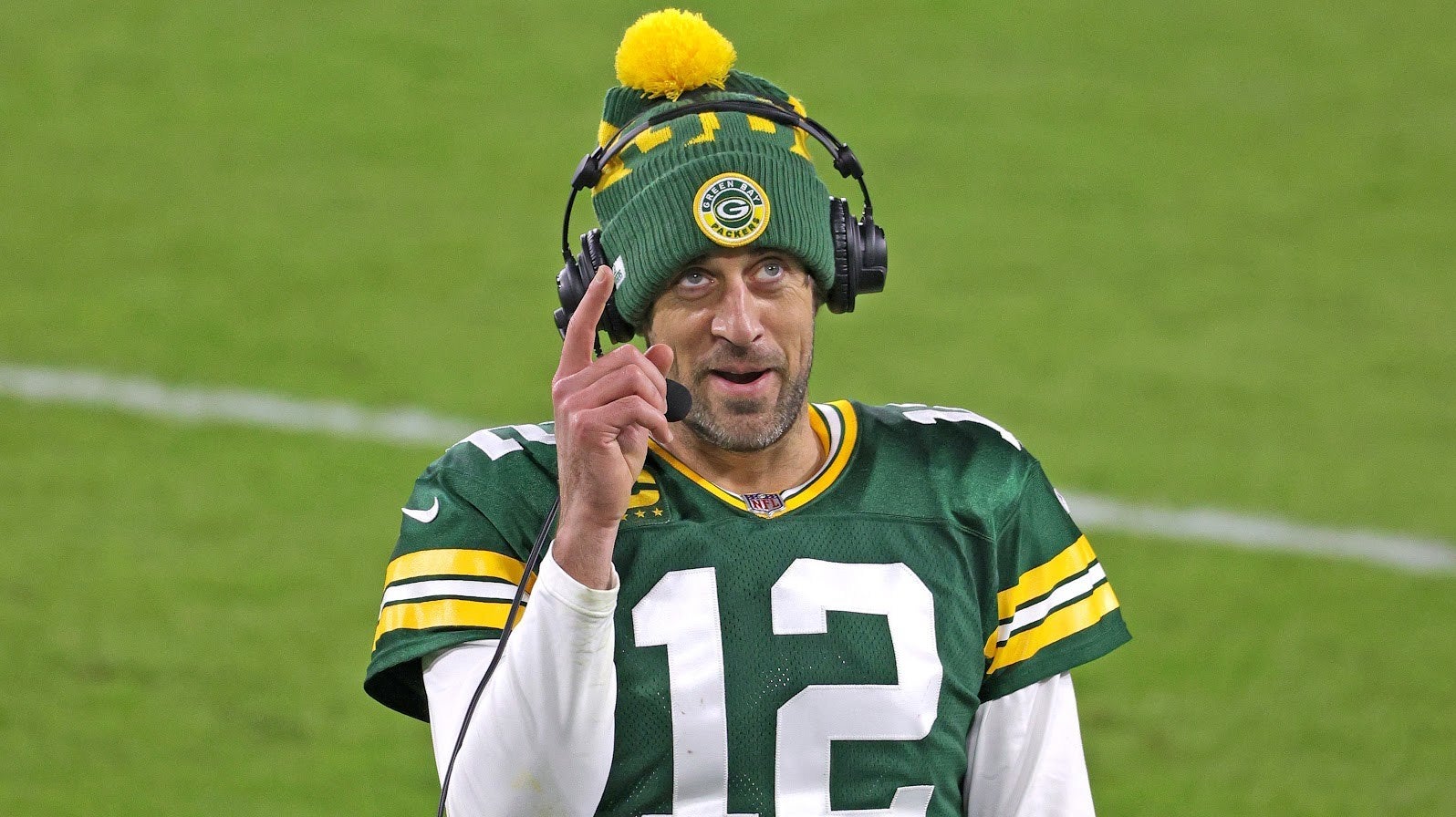 Deadspin | In MVP race, Aaron Rodgers is leader of The Pack