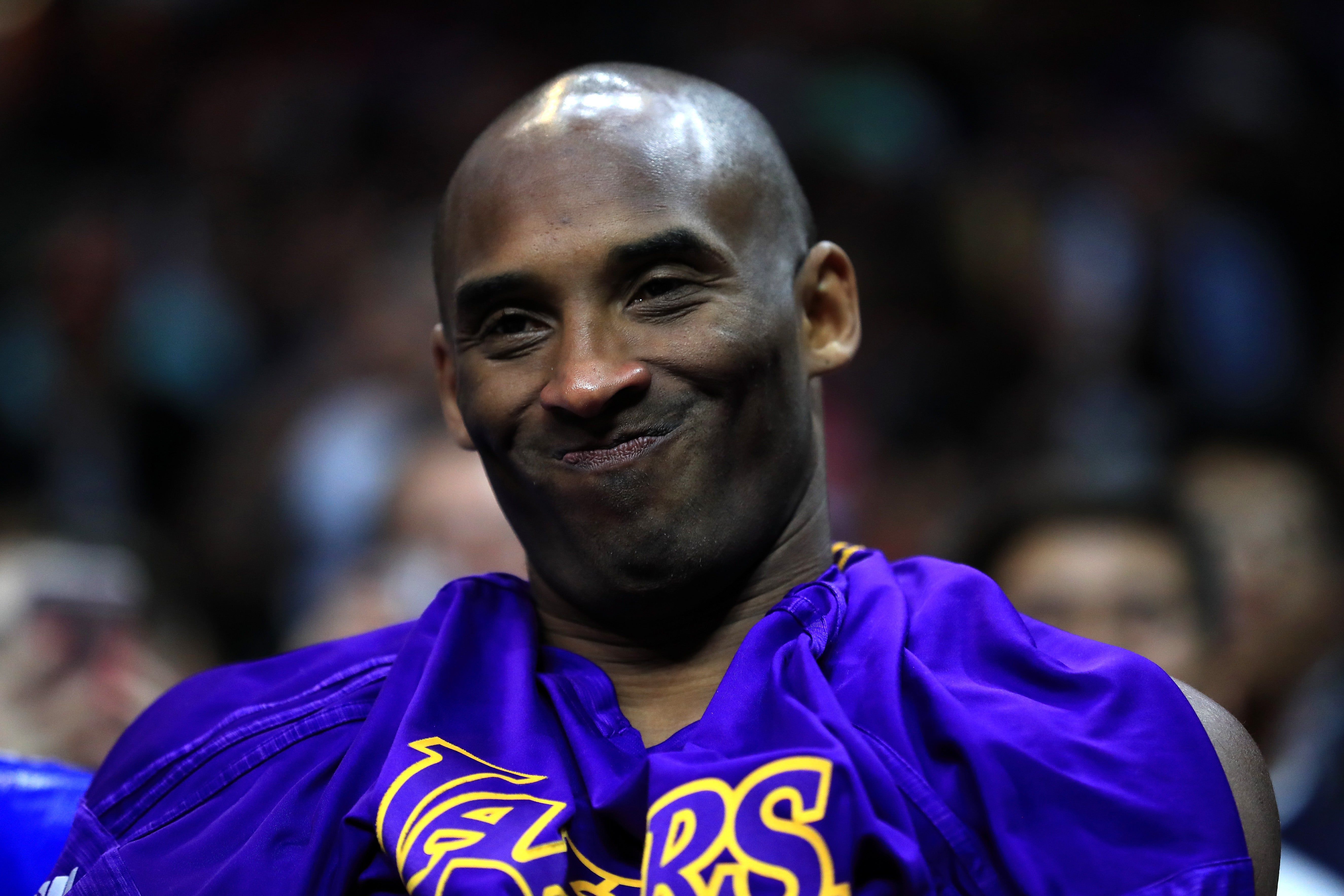 Deadspin | Kobe's Sad Farewell Tour Can Turn Even Haters Into Pitying Fans