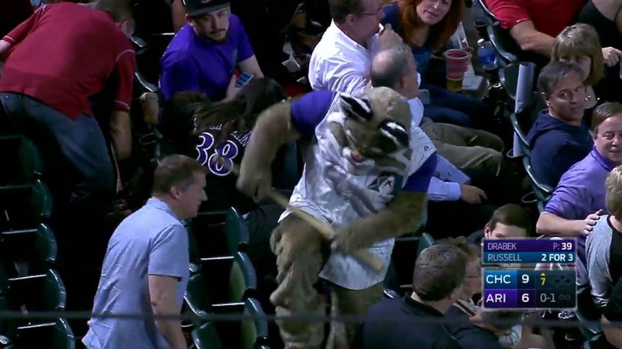 Deadspin | Addison Russell Attempts Brutal Assault On Diamondbacks Mascot