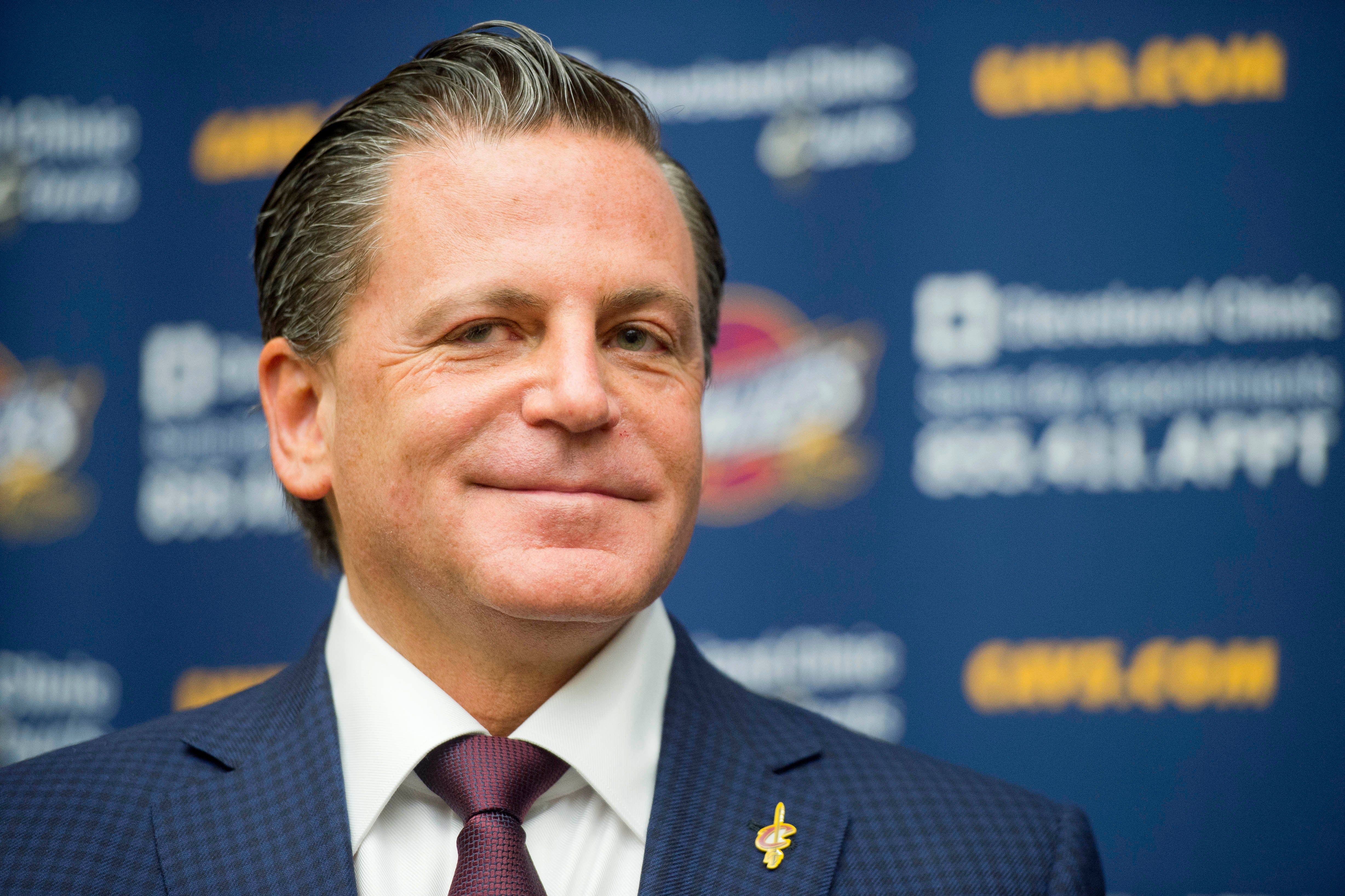 Deadspin | What Exactly Did Yahoo Publish That Got Dan Gilbert So Angry?