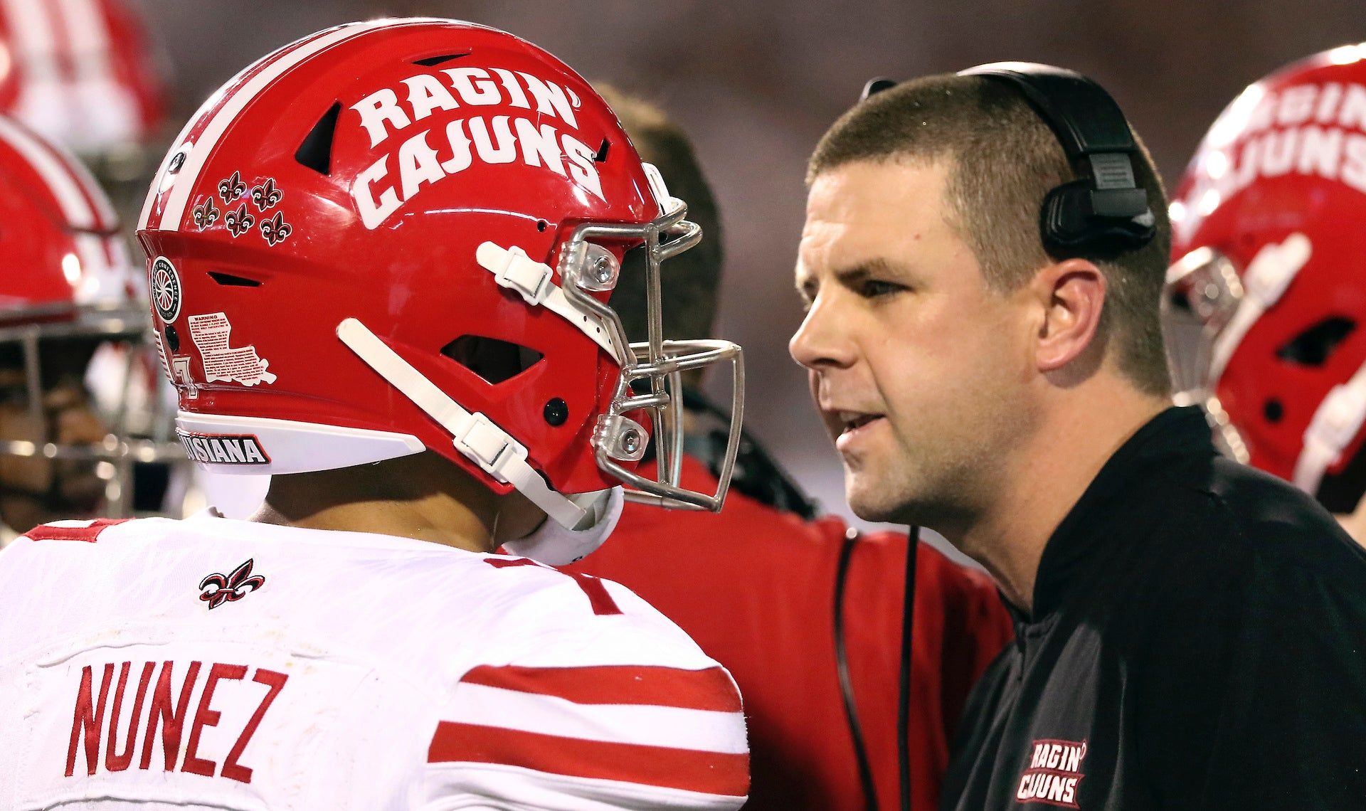 Deadspin | Coach Who Made $850,000 Last Year Says His Unpaid Players ...