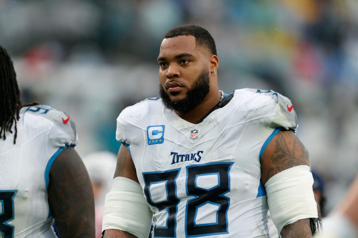 Deadspin | DT dos Titans Jeffery Simmons, LB dos Steelers Patrick Queen ...