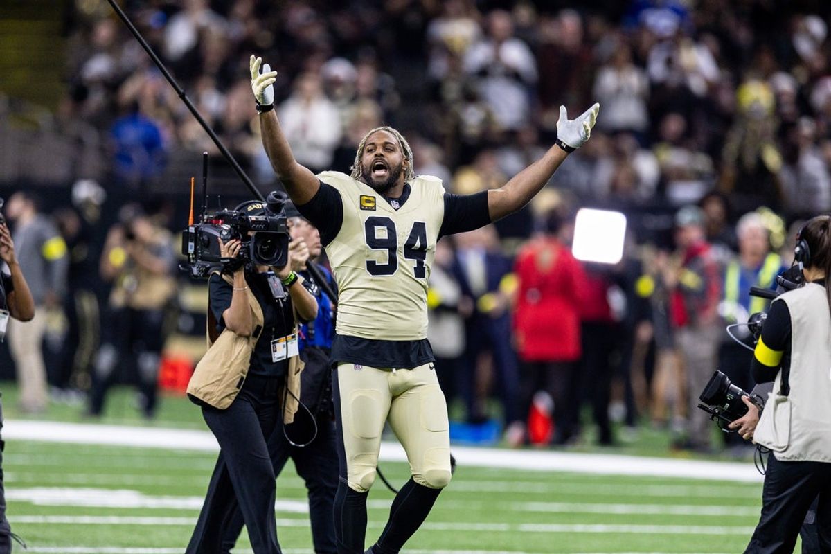 Deadspin | Report: DE Cameron Jordan to be free agent after 15 seasons ...