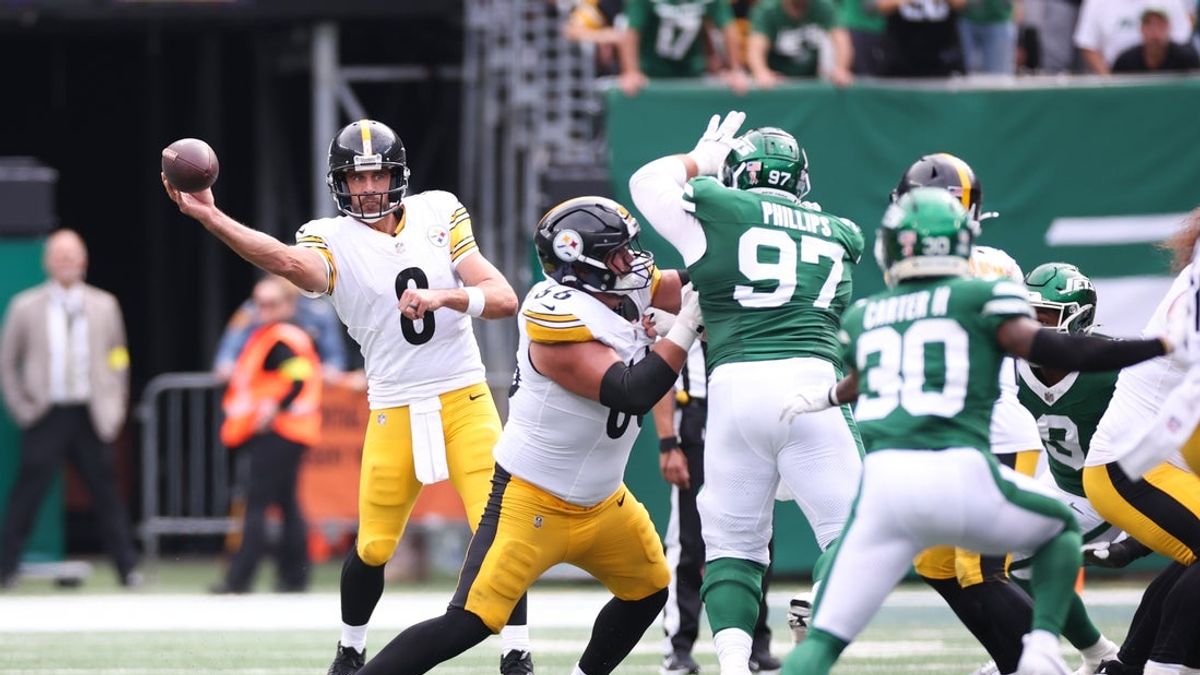 Deadspin | Steely Aaron Rodgers scores revenge over Jets in Pittsburgh ...
