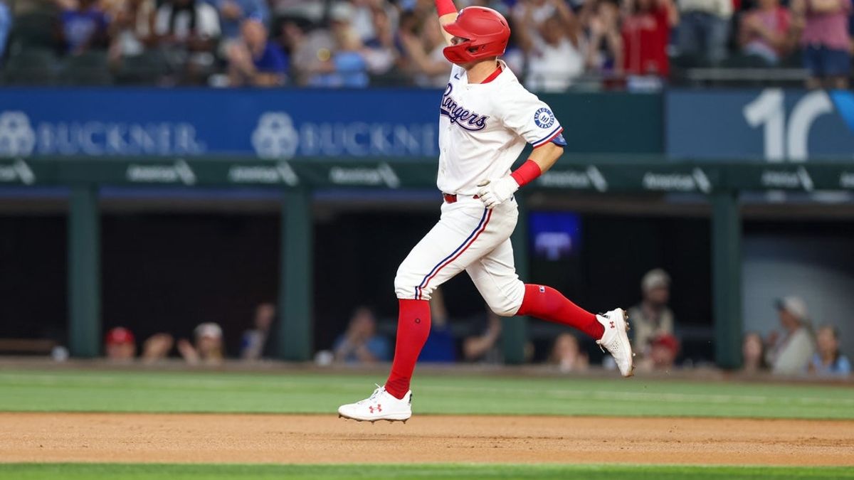 Deadspin | Los Royals, atónitos ante los Rangers, sufren su quinta ...