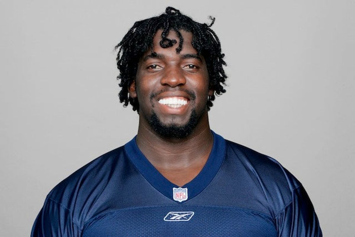 Deadspin | Former NFL Player Dies Mysteriously At Age 35