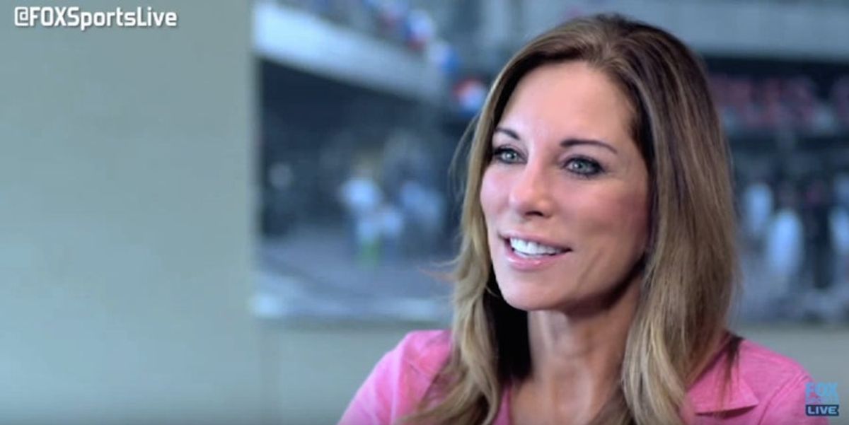 Deadspin | Colleen Dominguez Accuses Fox Sports 1 Of Age Discrimination ...