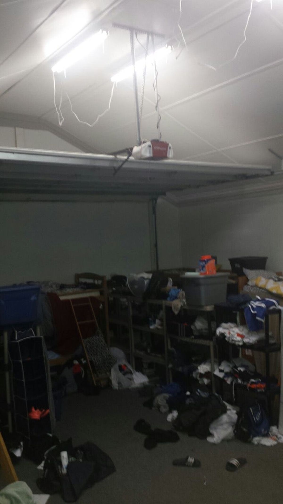 Deadspin | How A Bootleg Prep School Profited By Ripping Off Teens With ...