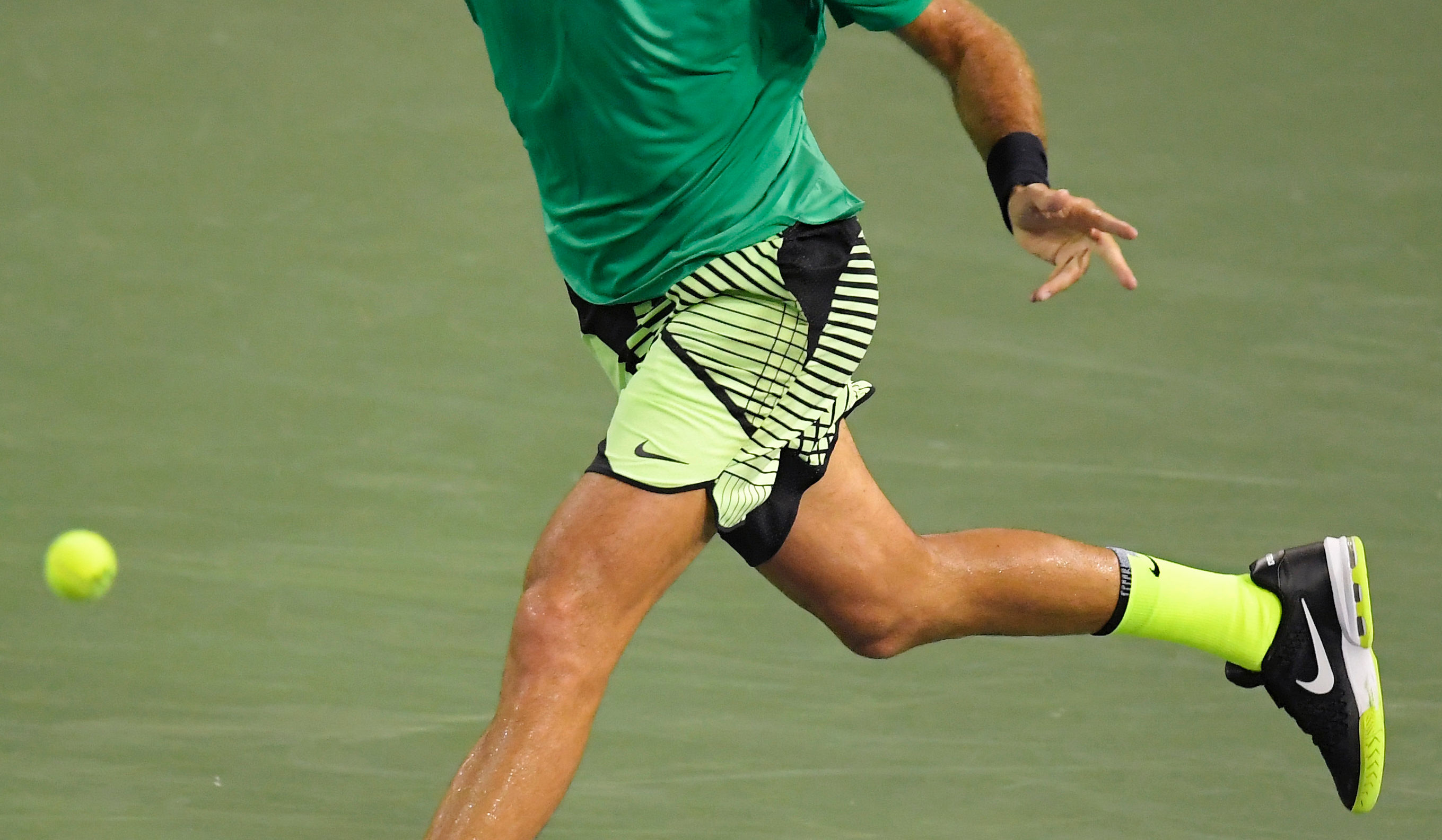 Deadspin | Nike Drapes Its Athletes In A Mess Of Green Puke