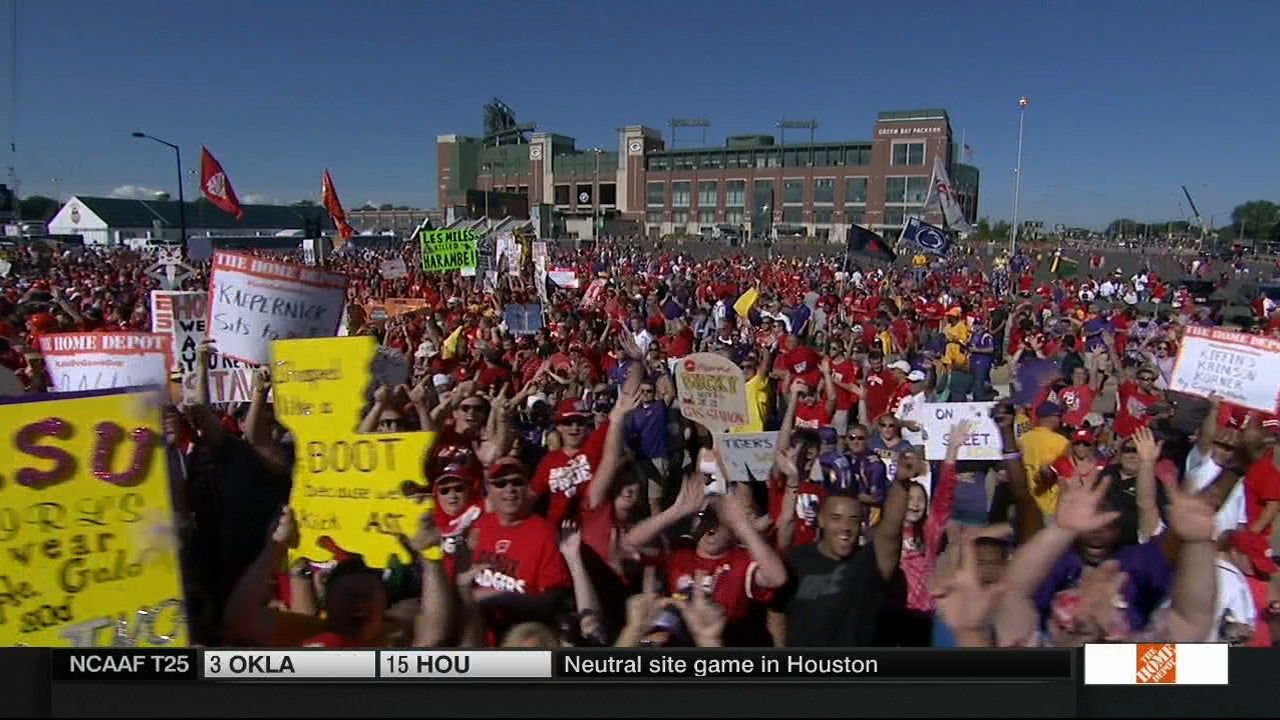 Deadspin | Kiffin's Krimson Korner: A GameDay Sign Roundup
