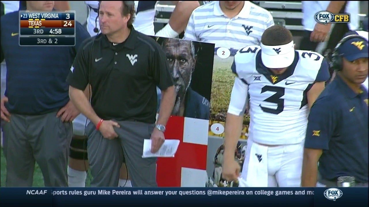 Deadspin | Crotch-Grabbin' Holgo Is The Best Holgo