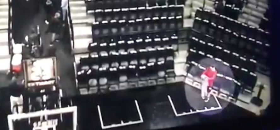 Deadspin | Bay Area TV Reporter Resigns After Stealing Warriors ...