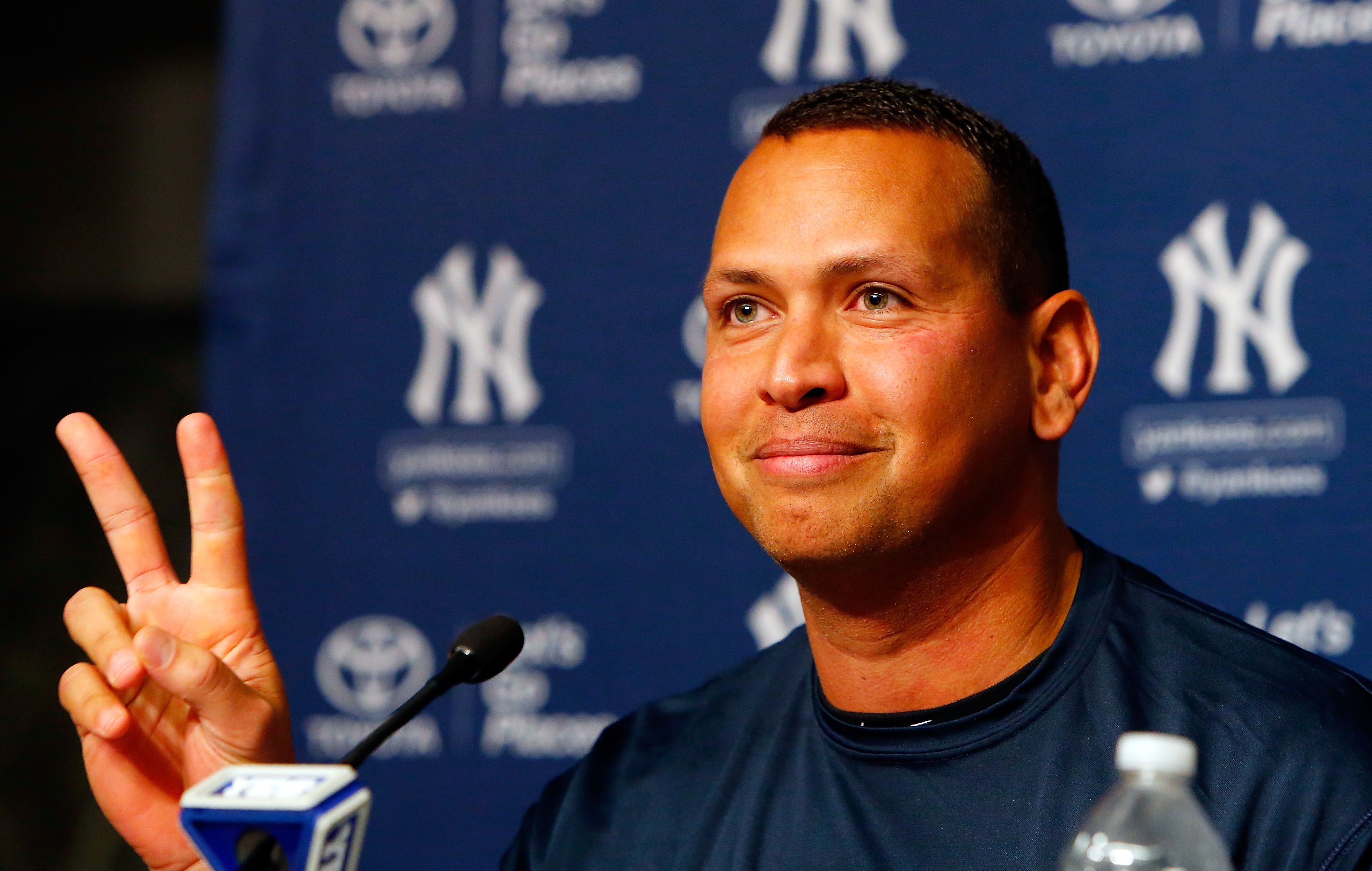 Deadspin | Alex Rodriguez Was Big Enough To Take All The Blame